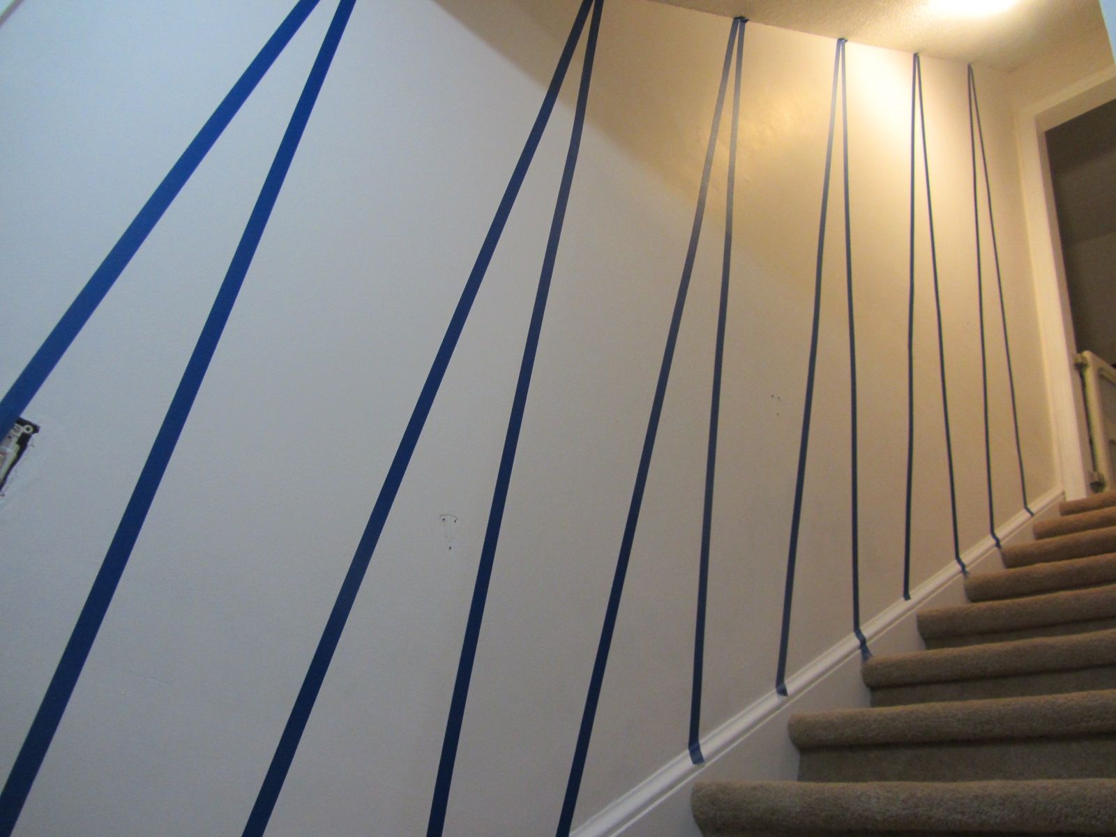 Painting With Texture: Less-Than-Monochrome Wall Design : 8 Steps (with ...