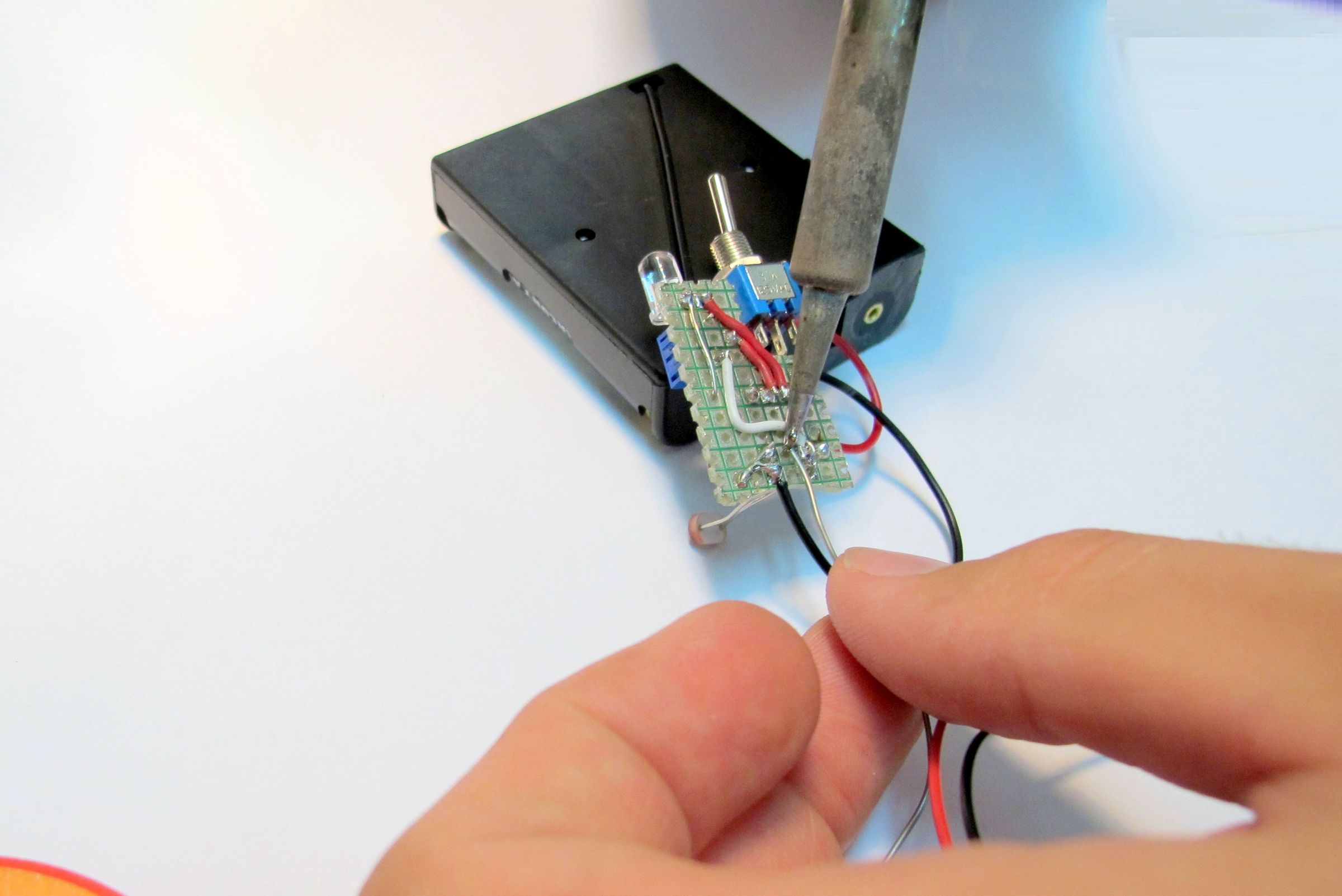 Fridge Door Detector Alarm : 13 Steps (with Pictures) - Instructables