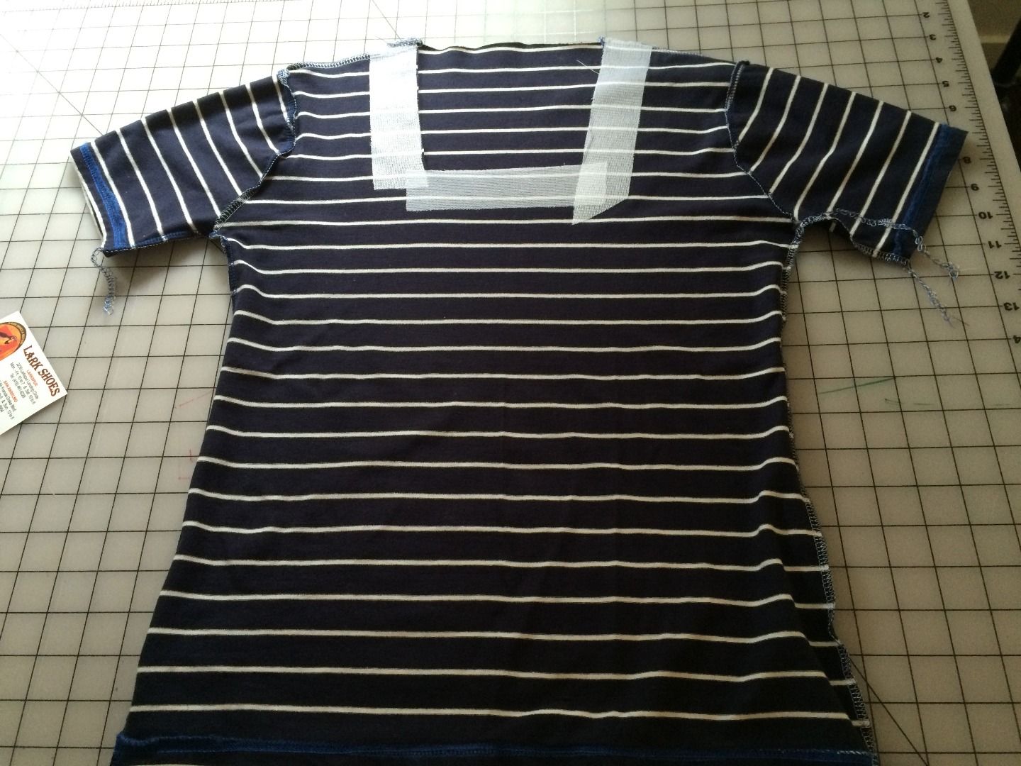 Recycle Clothes: Refashion Thrifty Shirt : 8 Steps - Instructables