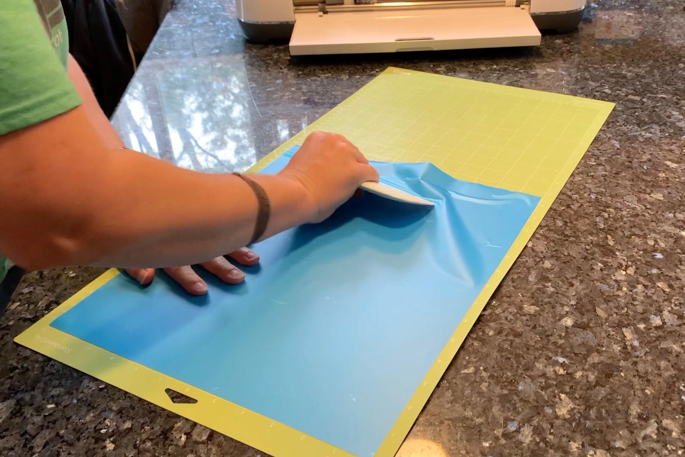 How to Paint a Raised Stencil on Furniture : 5 Steps (with Pictures ...