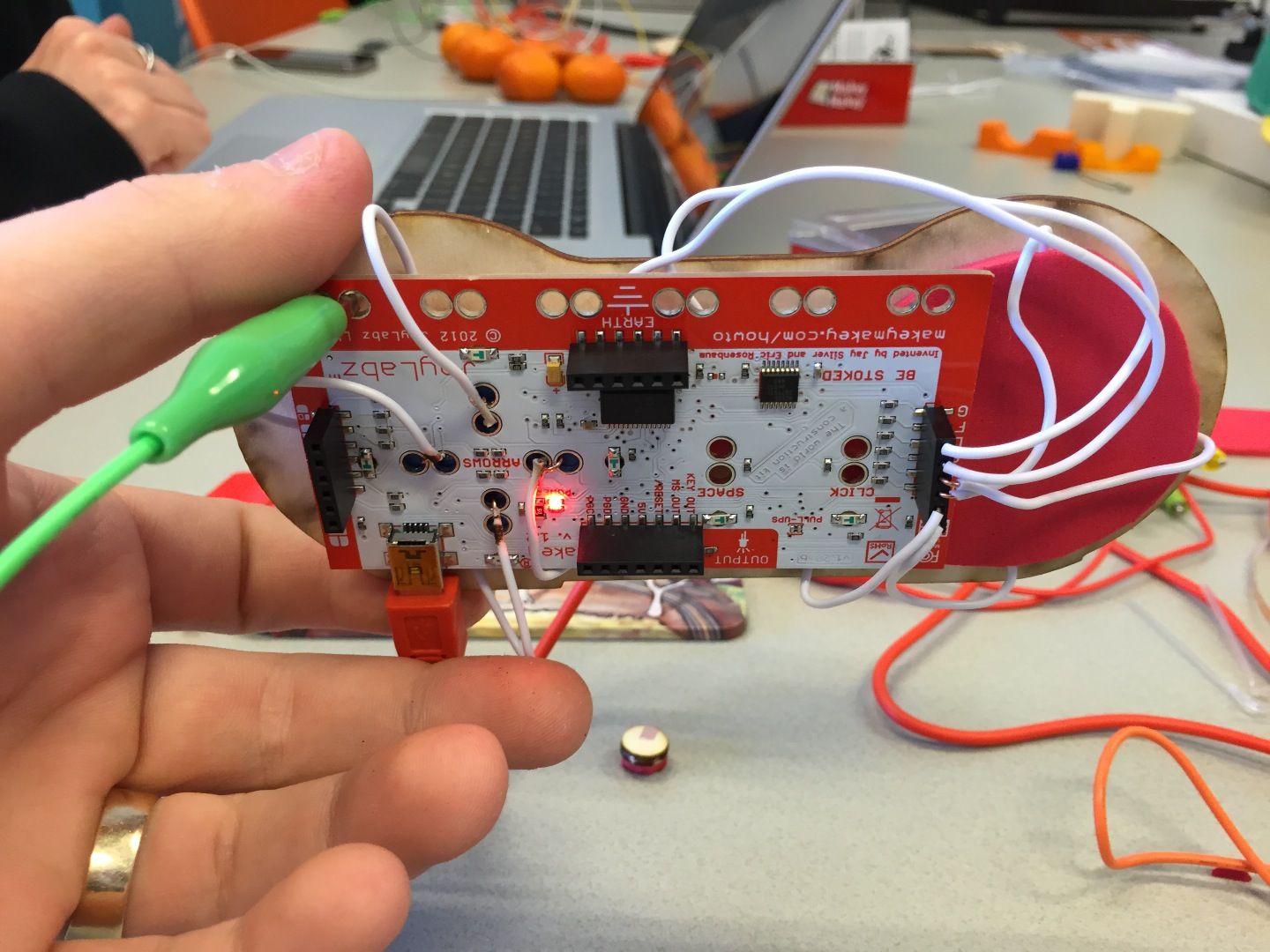 Retro Makey Makey Controller : 5 Steps (with Pictures) - Instructables