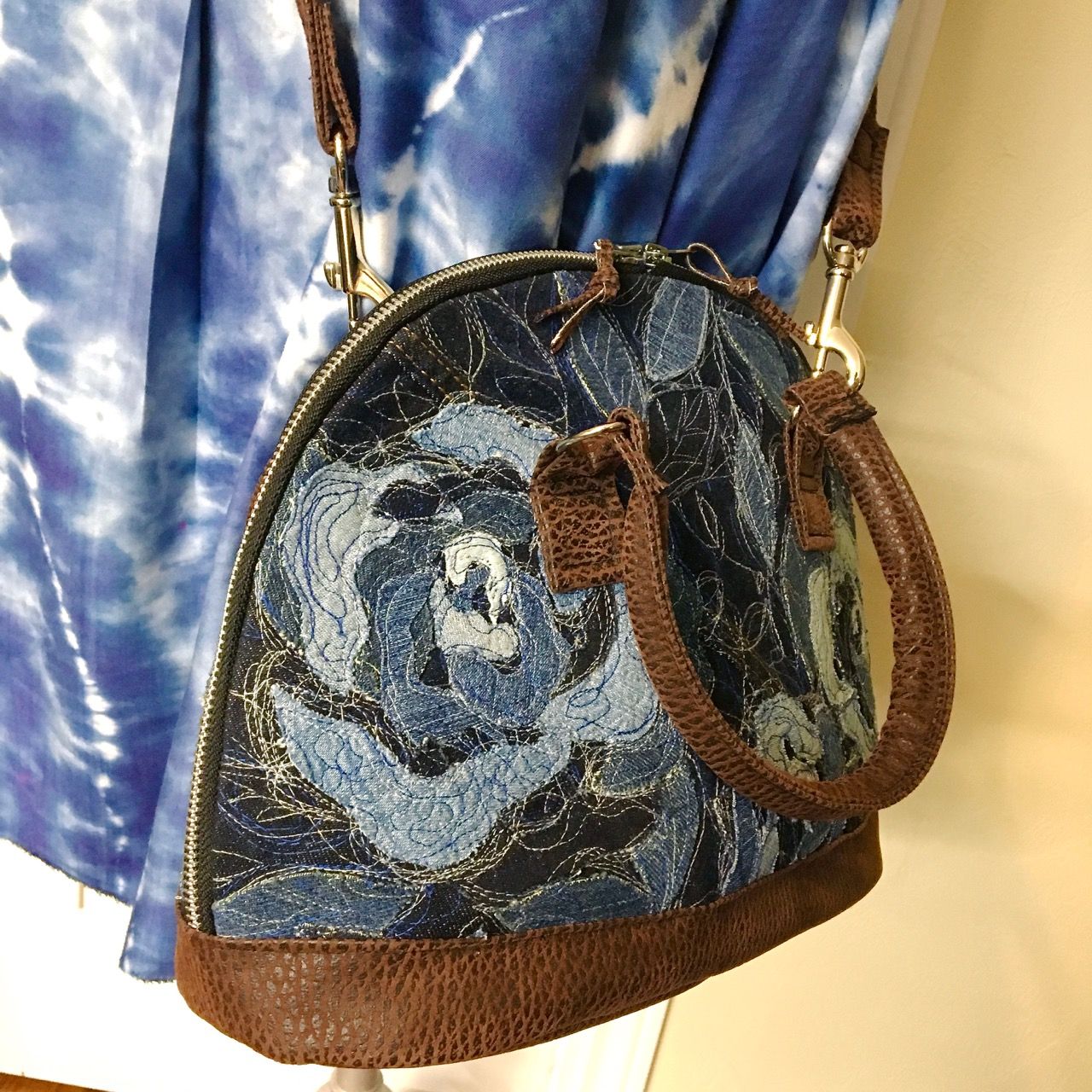 Super Strong Bowler-Style Bag : 12 Steps (with Pictures) - Instructables