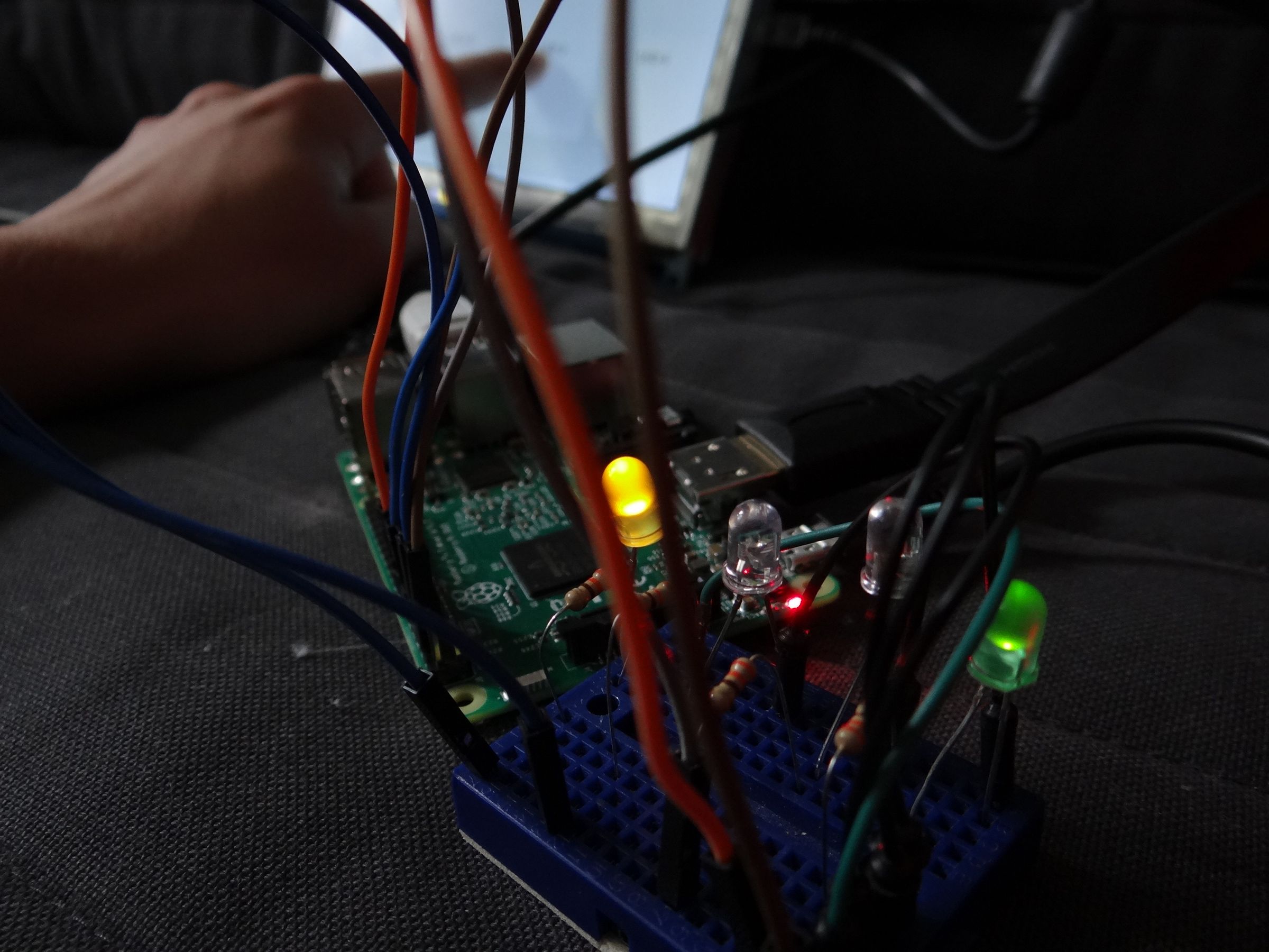 Raspberry Pi, 7 Inch Display and LEDs : 6 Steps (with Pictures ...