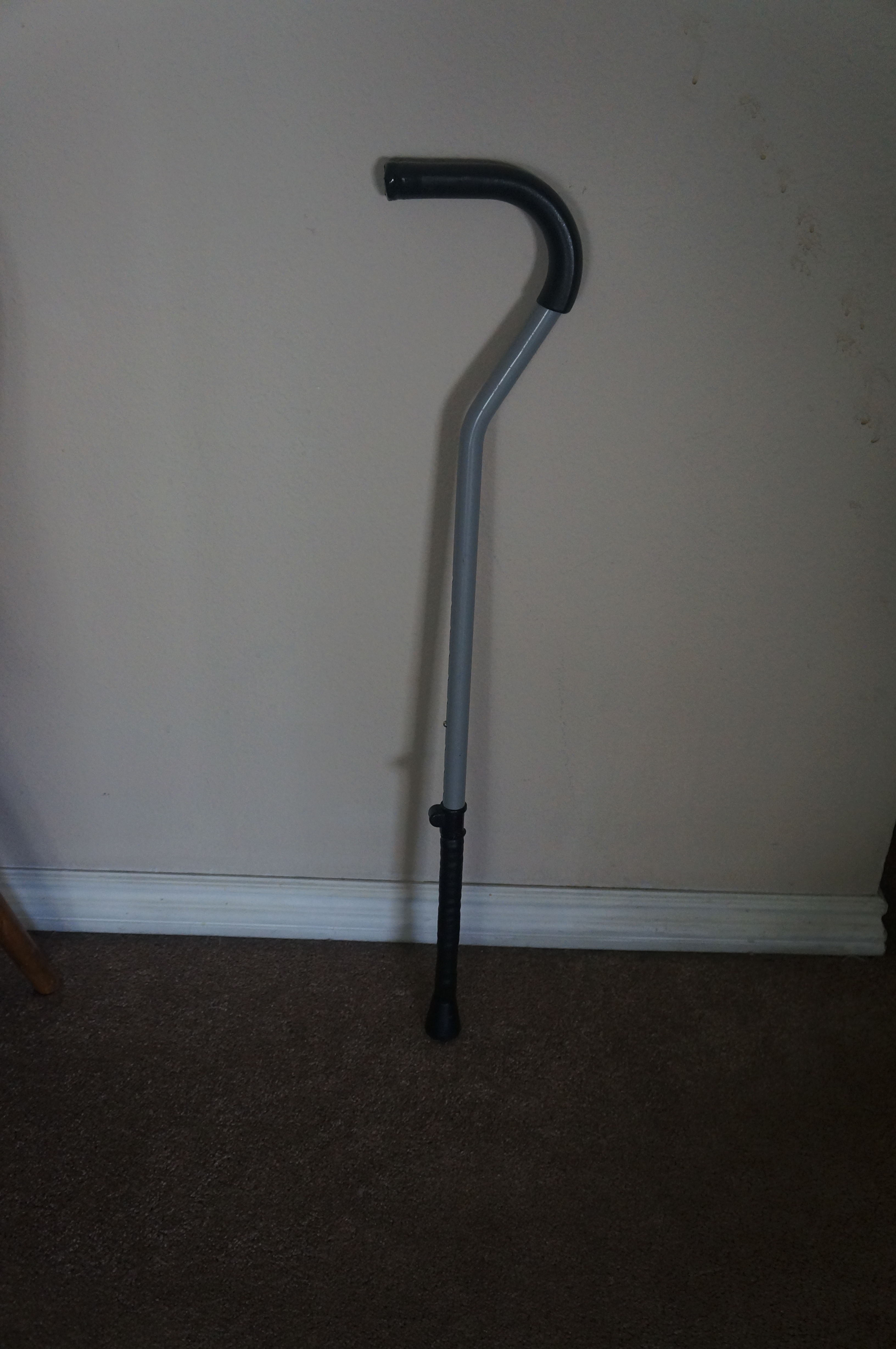How to Stealthly Adapt a Common Orthopedic Cane for Self Defense : 5 ...