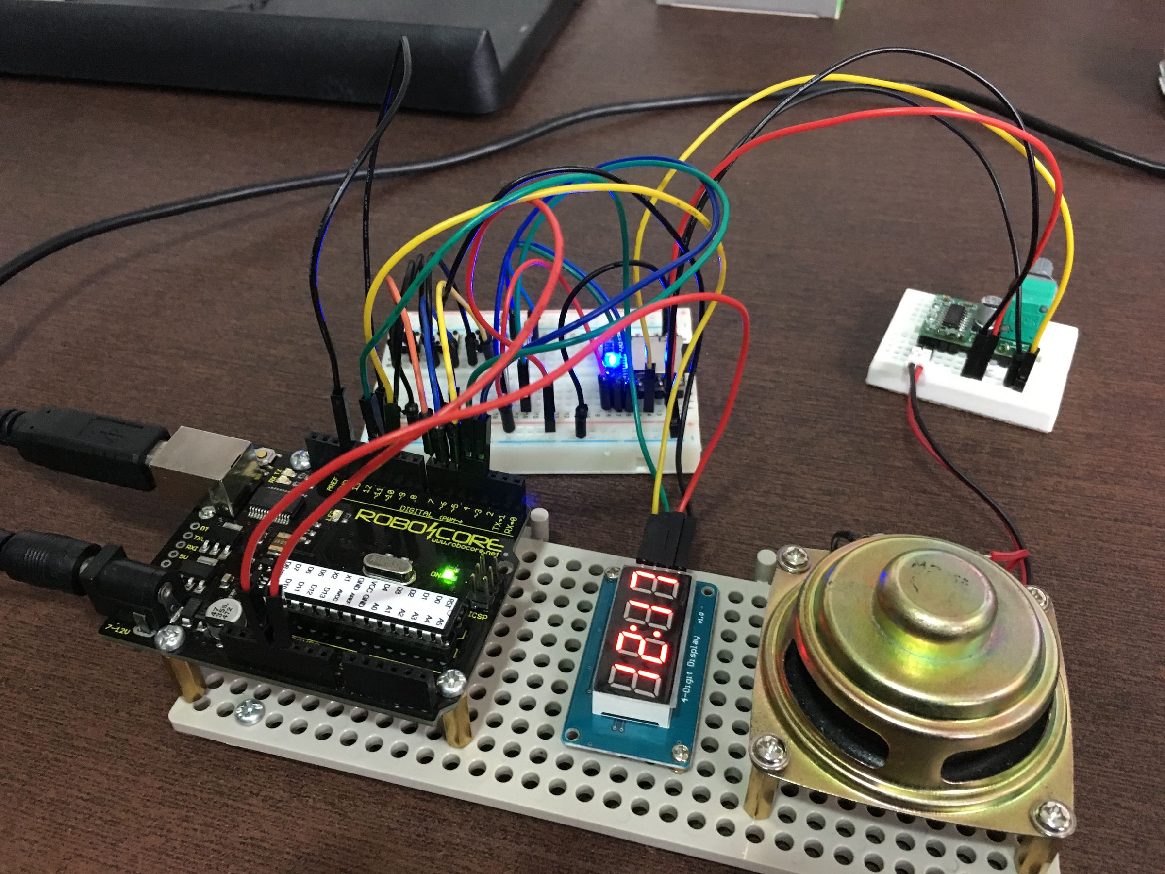 Talking Clock Bilingual (EN+PT) : 5 Steps (with Pictures) - Instructables