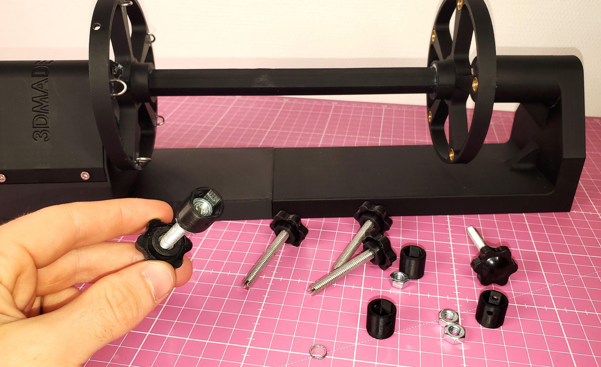 3D Printed Fishing Lure Rotating Drying Station : 13 Steps (with ...