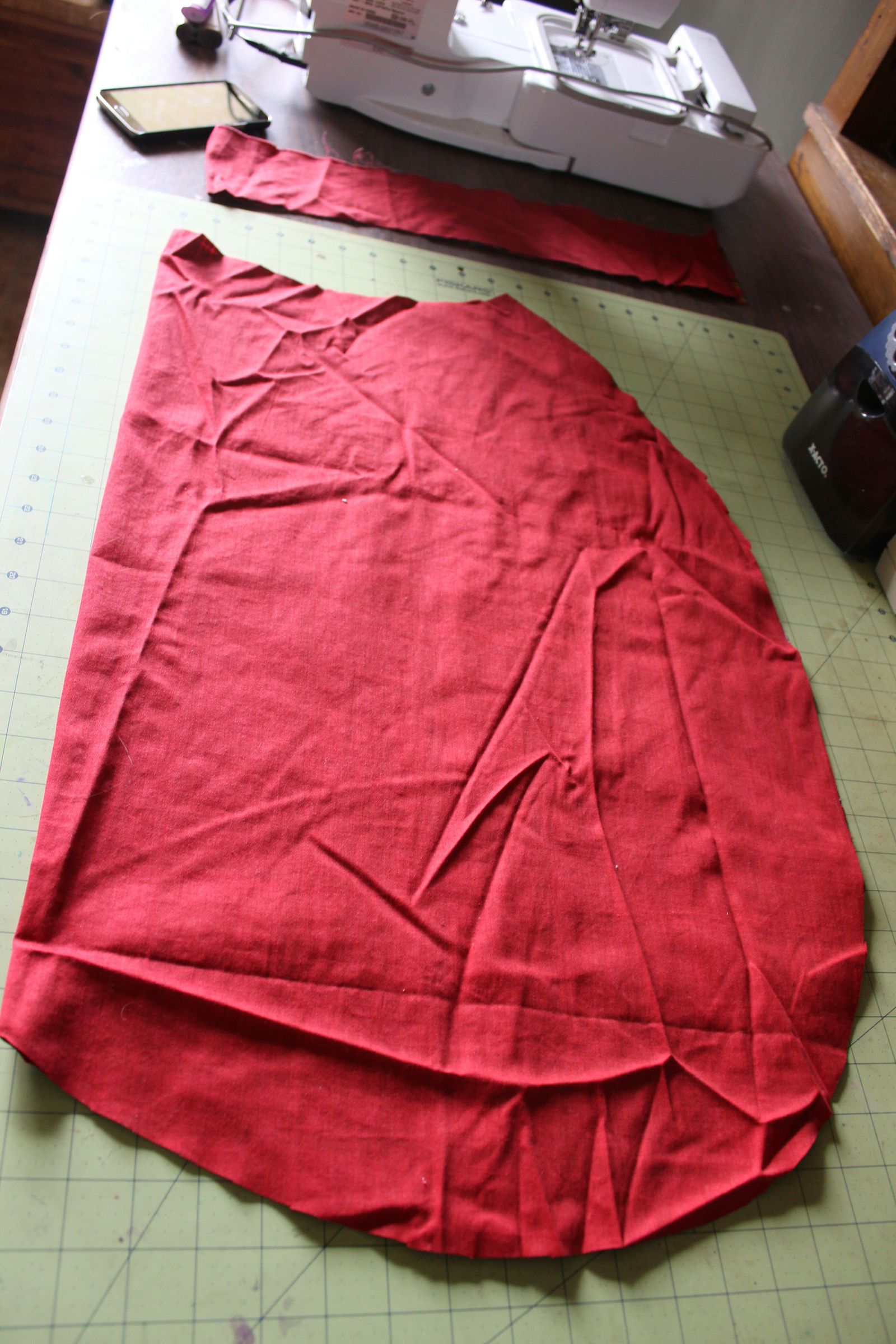 How to Make a Harvest Apron : 4 Steps (with Pictures) - Instructables