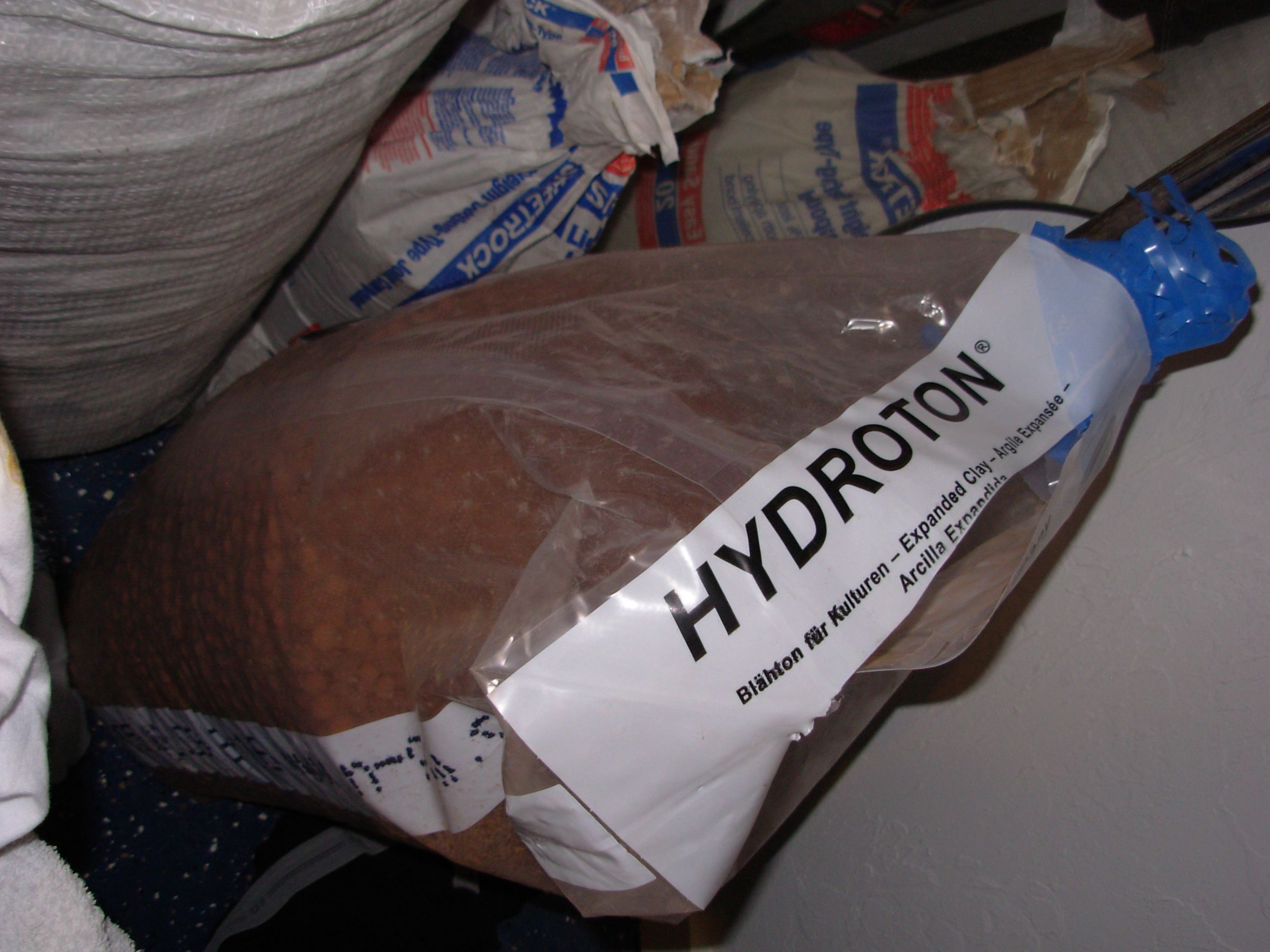 How to Build a Home Hydroponics System : 8 Steps (with Pictures ...