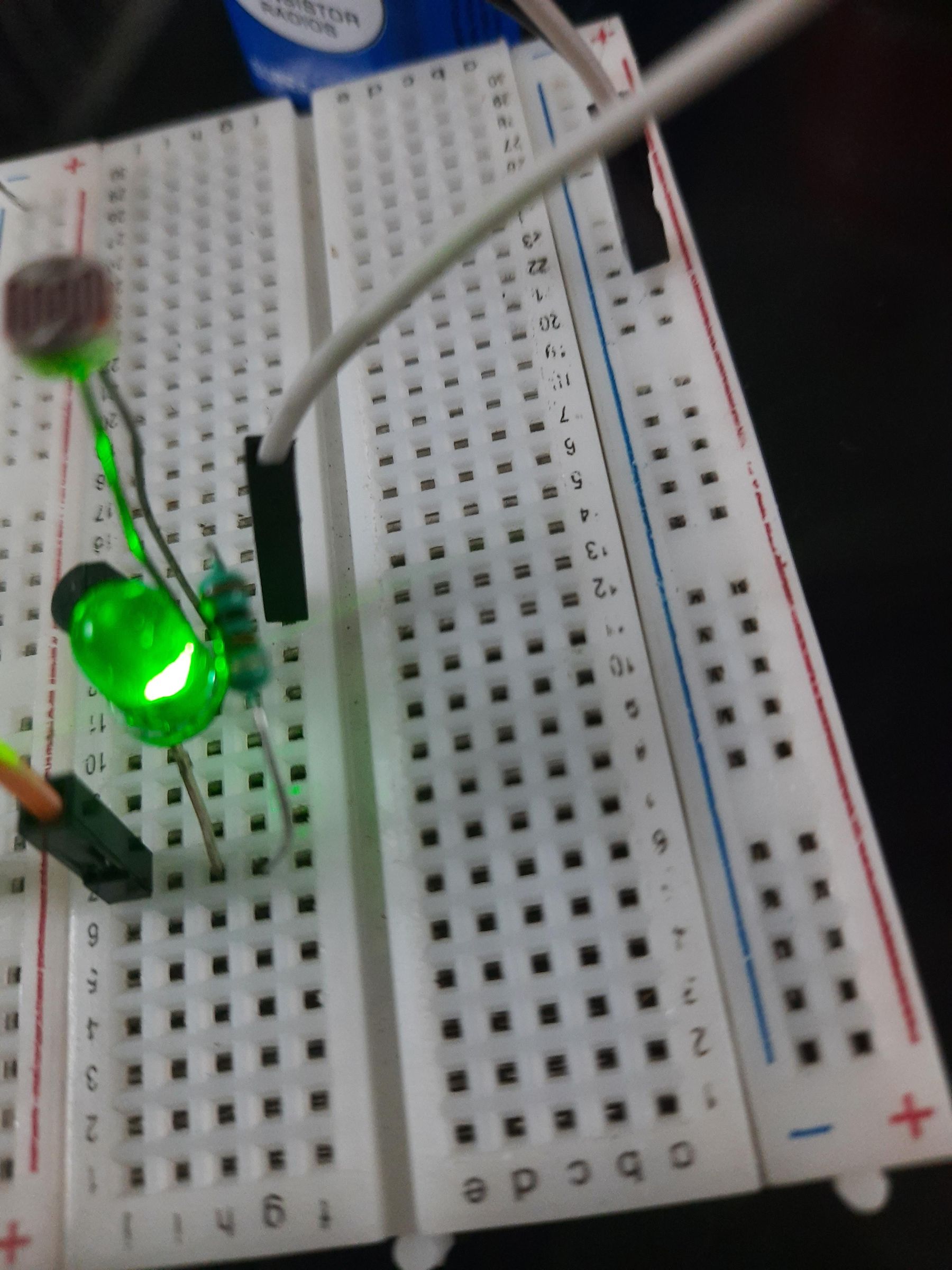 How to Make a Dark Sensor on a Breadboard : 5 Steps - Instructables
