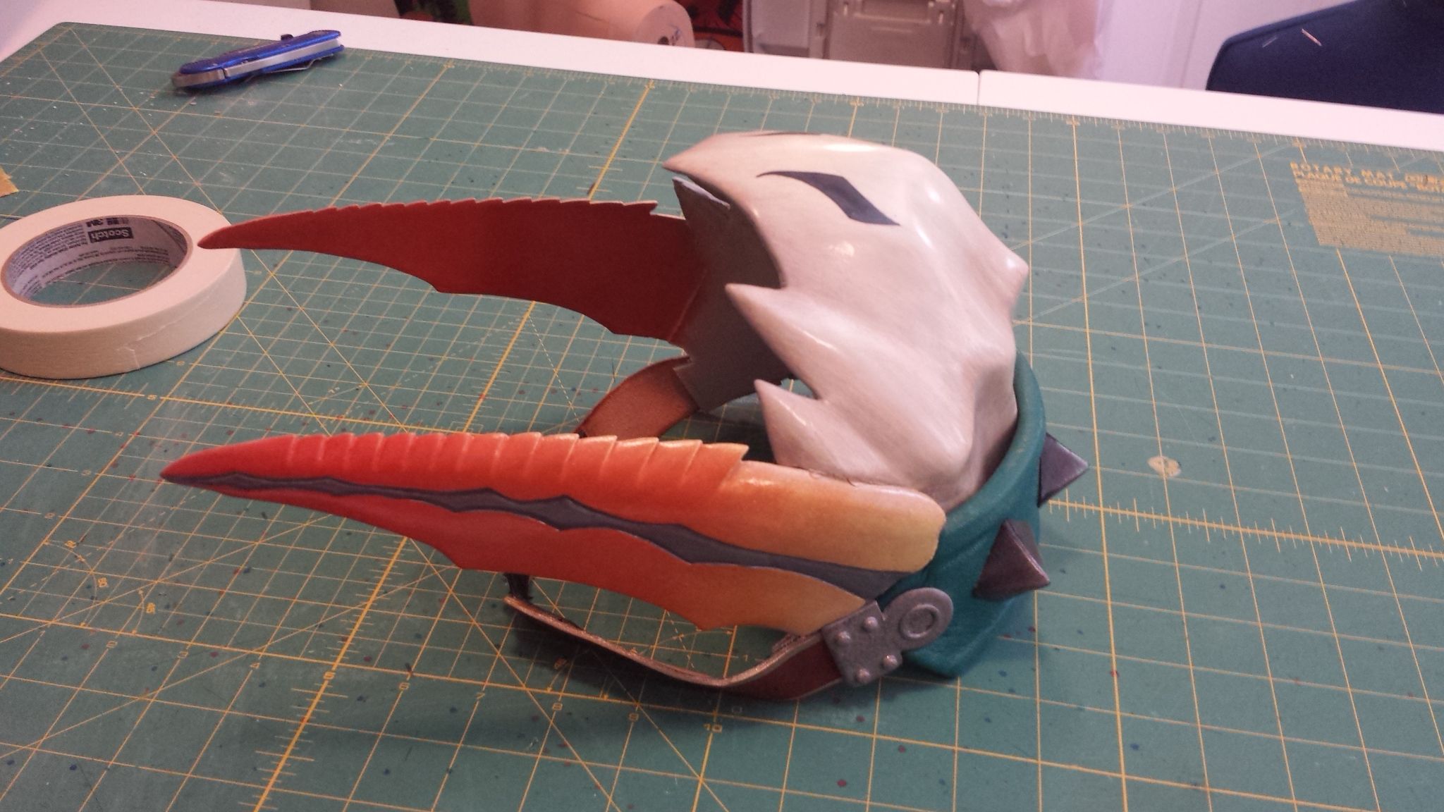 Female Blademaster Barioth Armor : 15 Steps (with Pictures) - Instructables