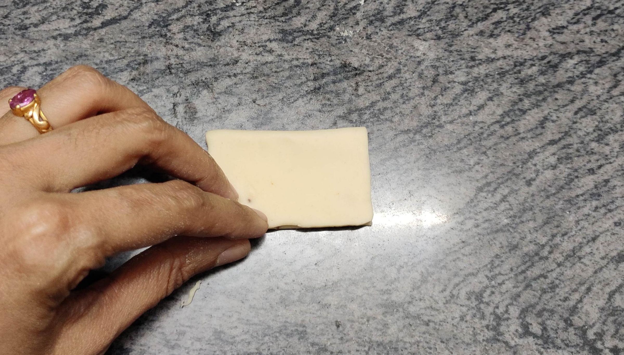 Edible Stuffed Purses : 30 Steps (with Pictures) - Instructables