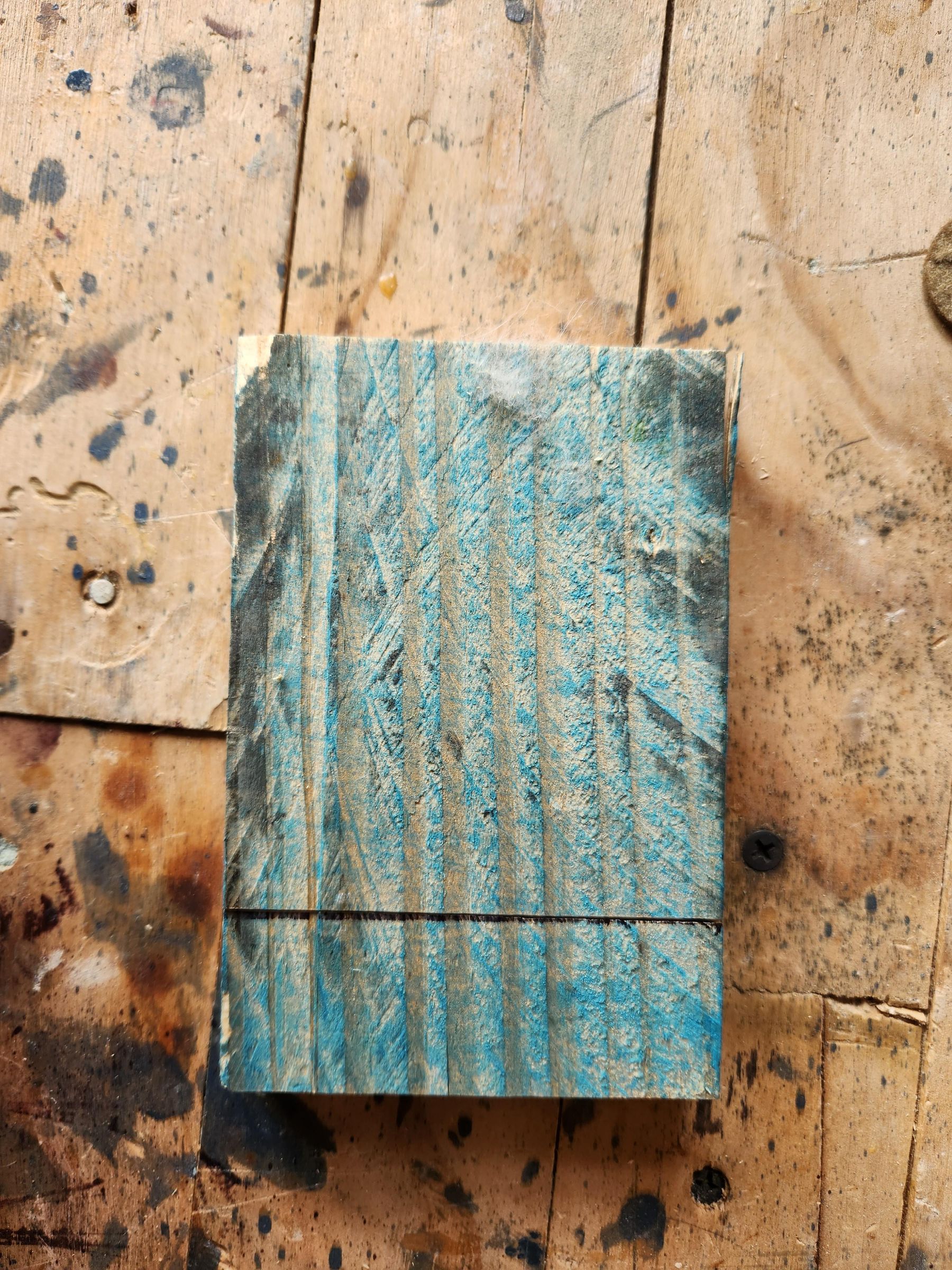 Easy Phone Holder : 7 Steps - Instructables