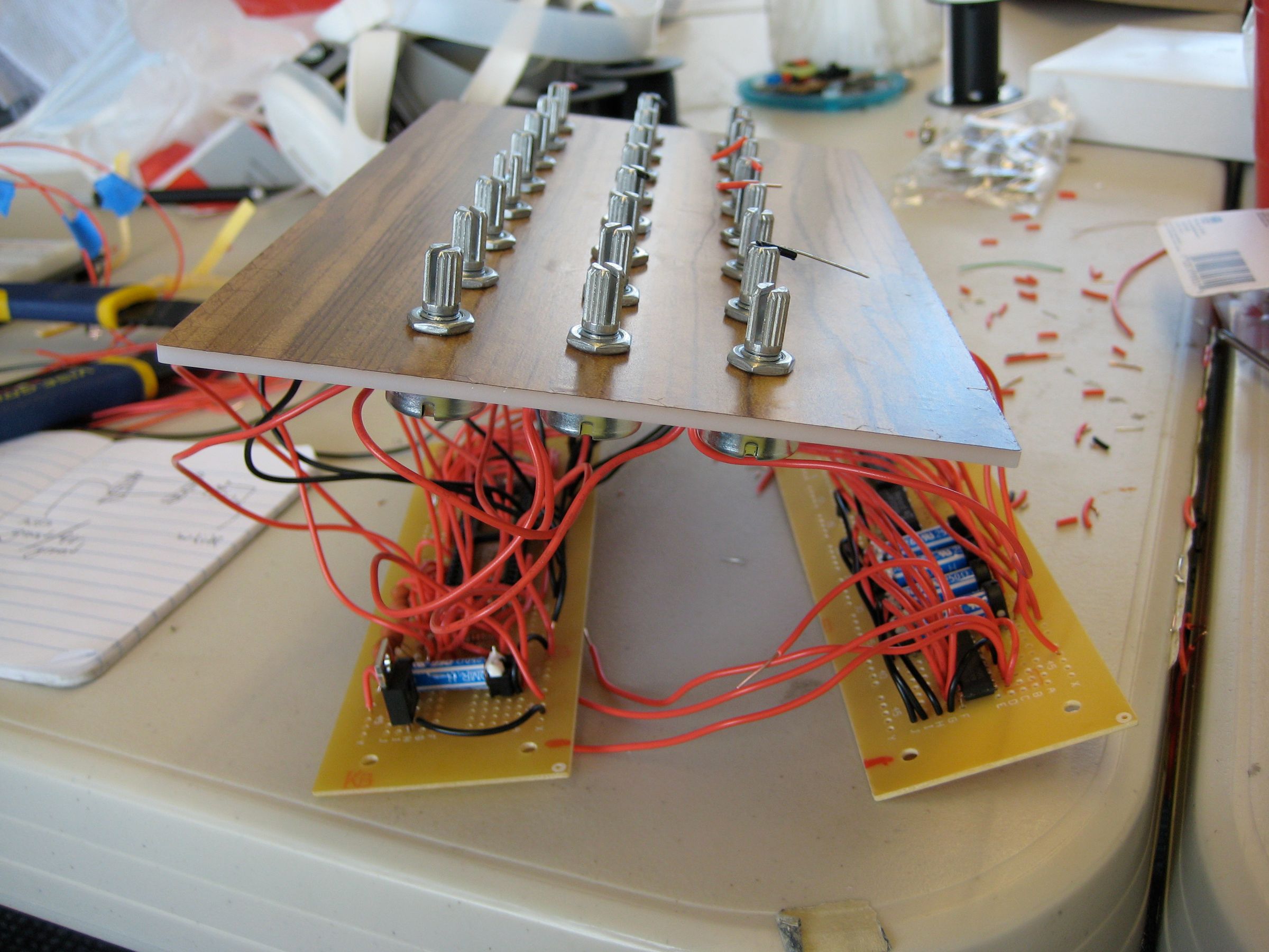 Simple Sequencer : 16 Steps (with Pictures) - Instructables