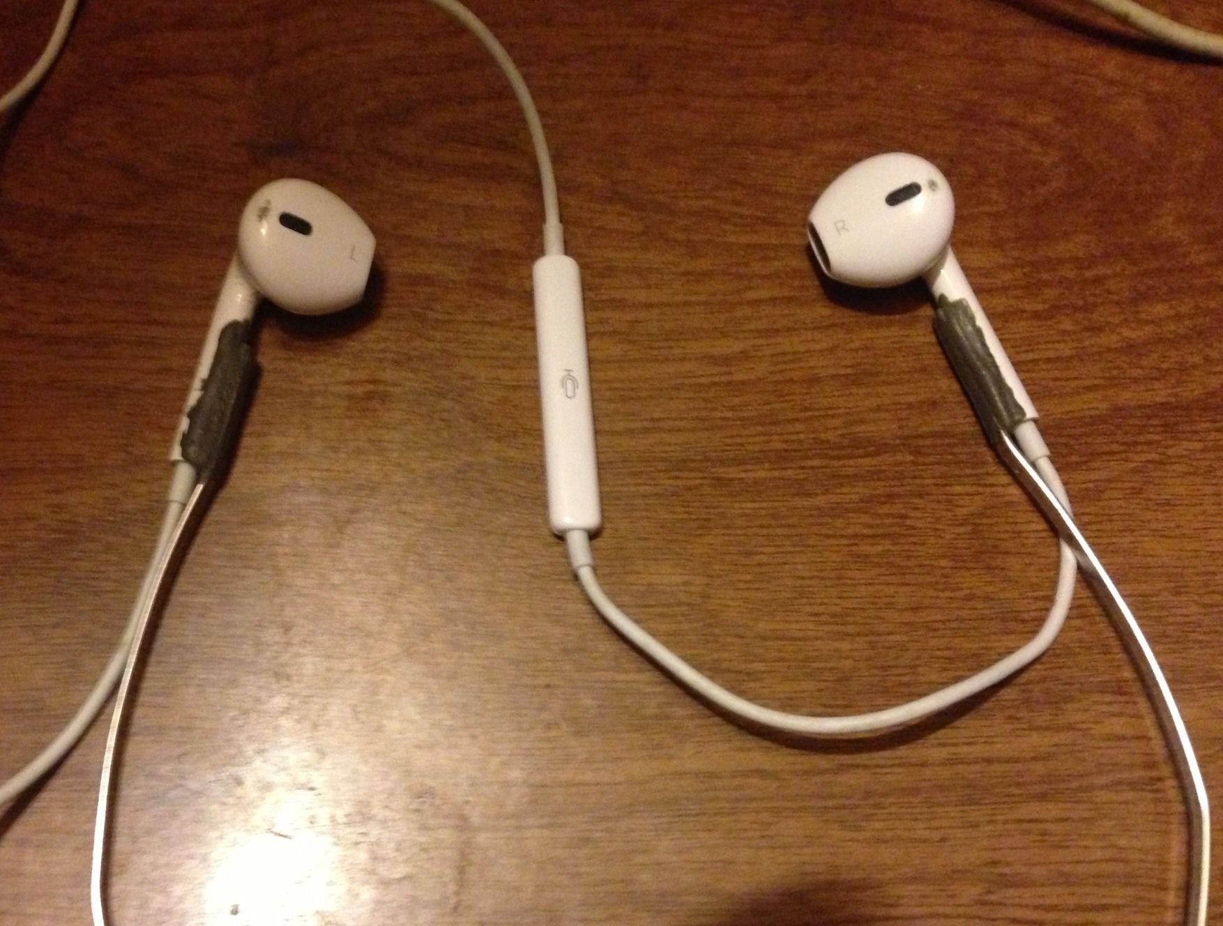 IPhone Earphone Hack/Fix - Instructables