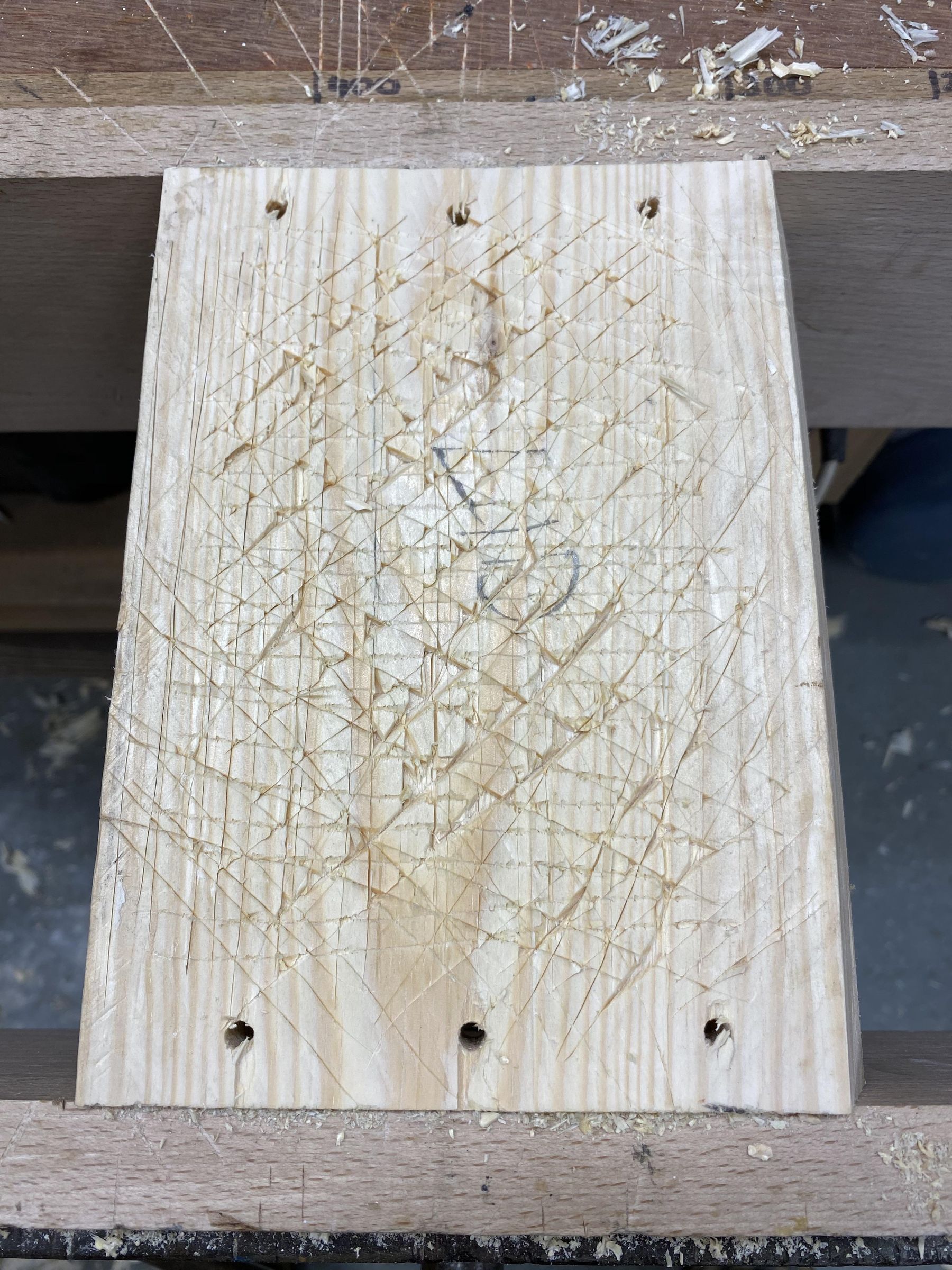 Single Plank Bat Box : 8 Steps (with Pictures) - Instructables