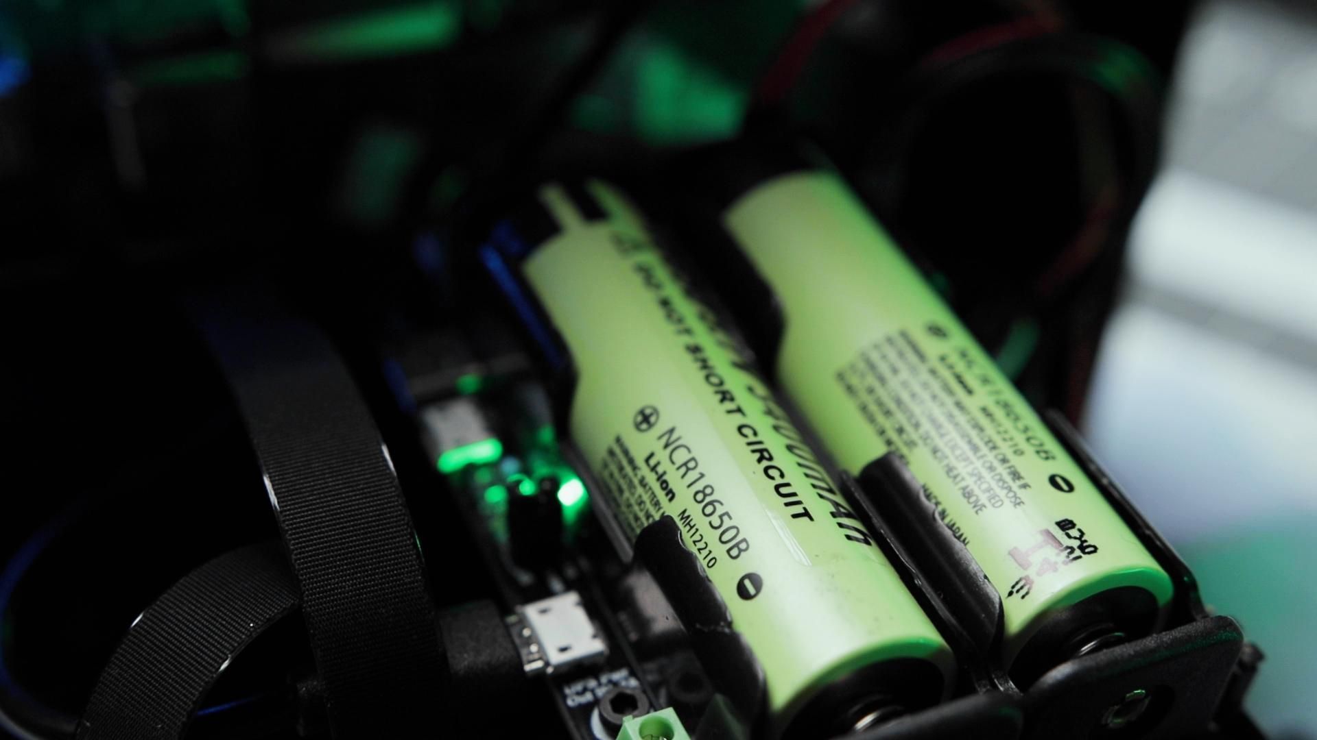 All-In-One Portable Raspberry Pi Enclosure — Pi Terminal : 12 Steps ...