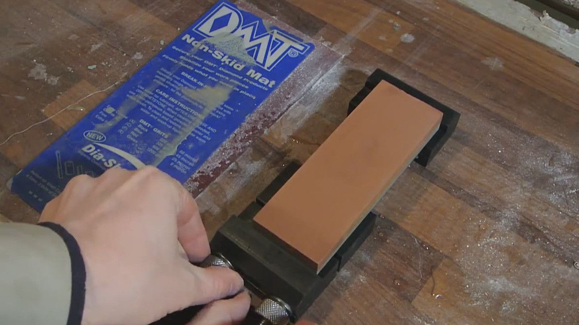 Sharpening Chisels Without Honing Guide : 4 Steps (with Pictures ...