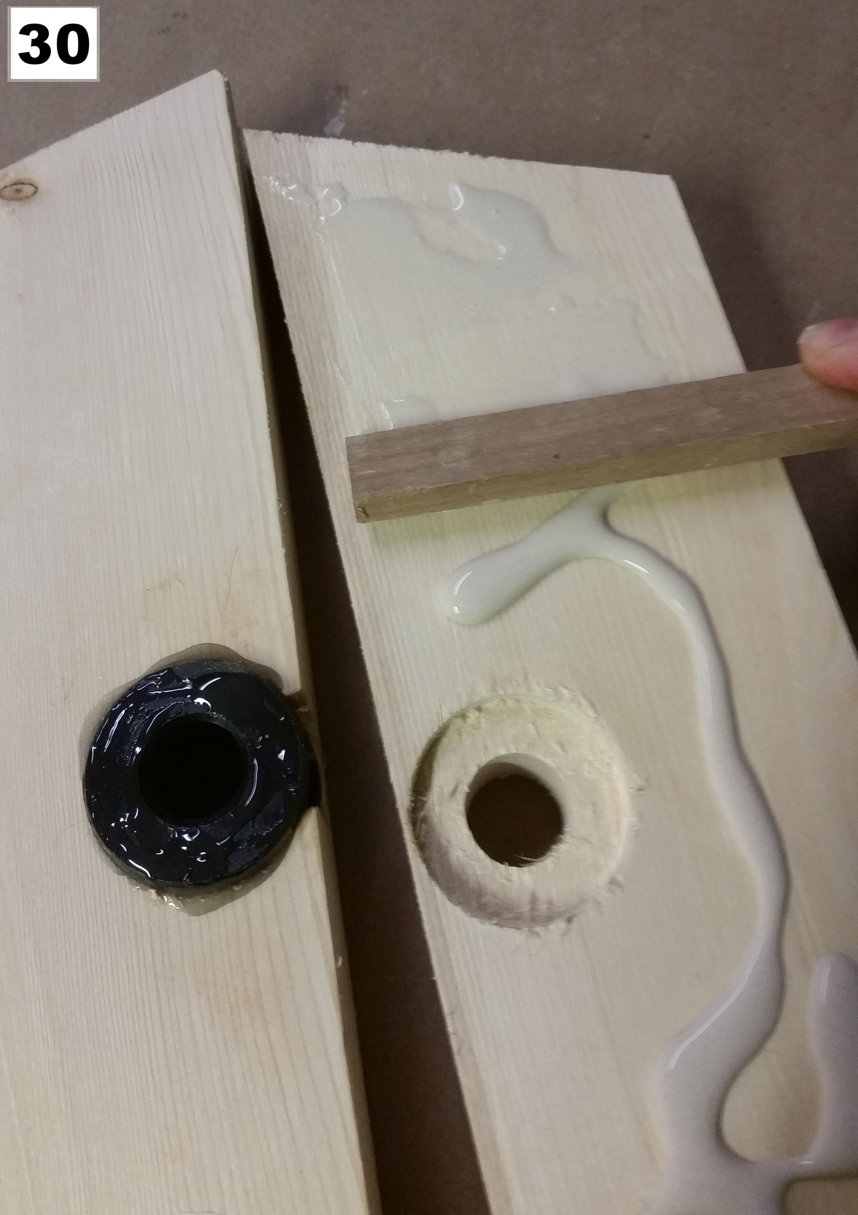 Folding Portable Workbench With Quick Release Vise : 11 Steps (with ...