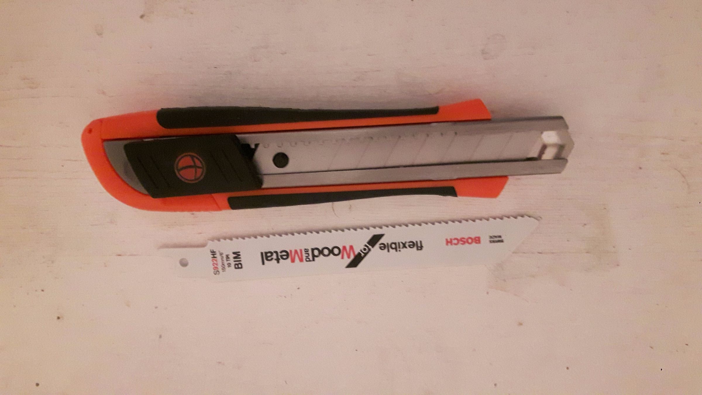 Multi Blade Box Cutter Mod : 4 Steps (with Pictures) - Instructables
