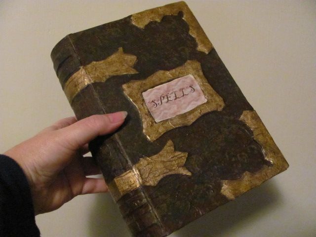 Book of Spells Box : 6 Steps (with Pictures) - Instructables