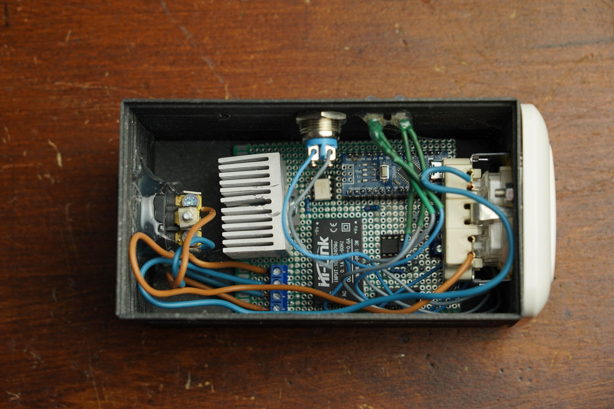 How to Make an AC Softstarter : 6 Steps (with Pictures) - Instructables