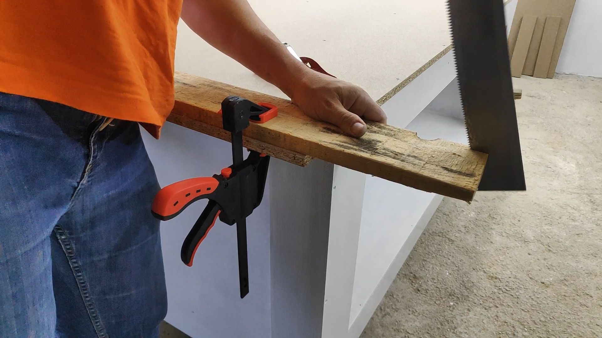 Less Than $50 Particleboard Workbench : 9 Steps (with Pictures ...