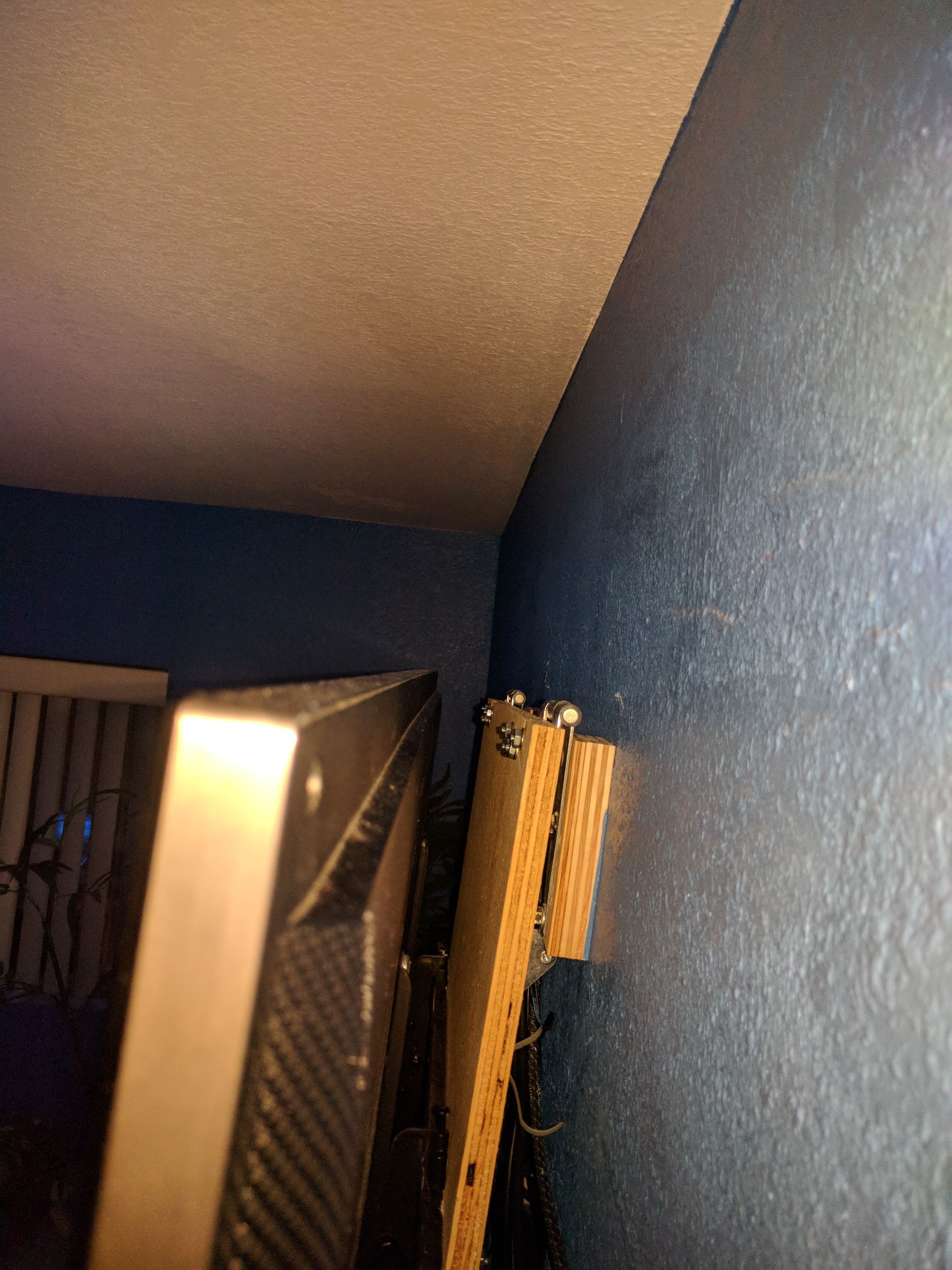 Hide Your DVR Behind Your TV : 13 Steps (with Pictures) - Instructables