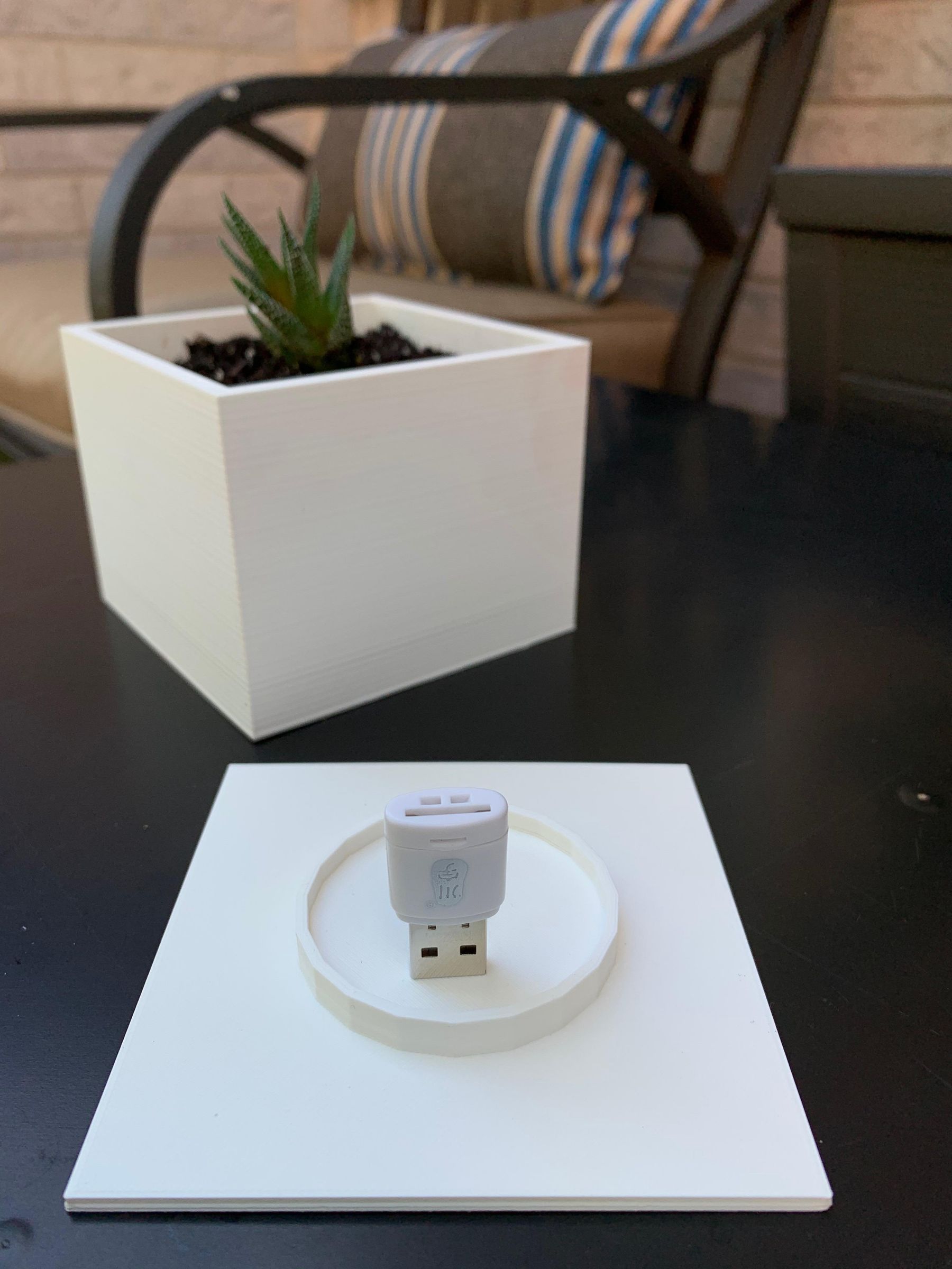 Succulent Planter With Secret Compartment : 4 Steps - Instructables