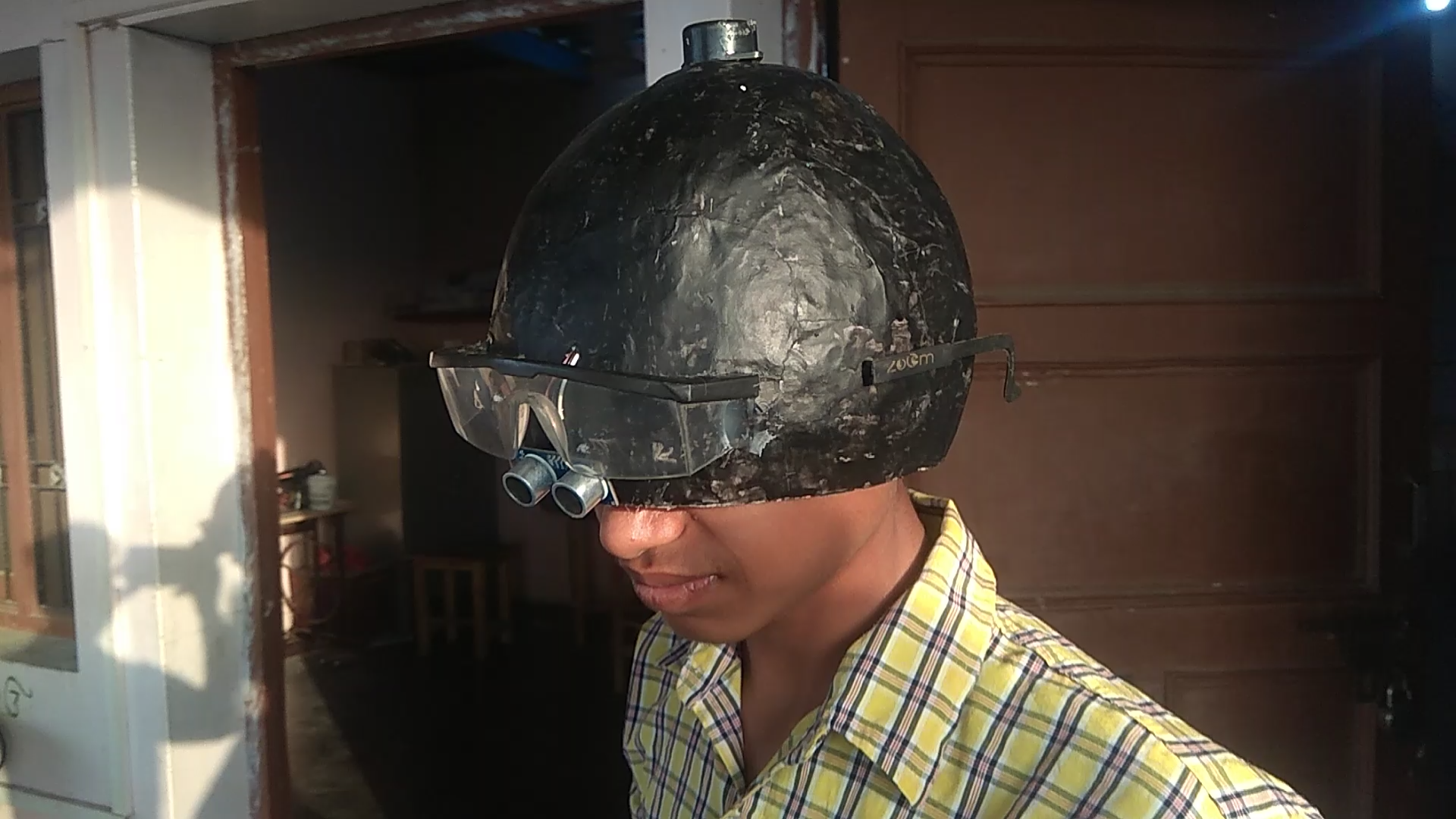 Blind Helmet : 8 Steps - Instructables