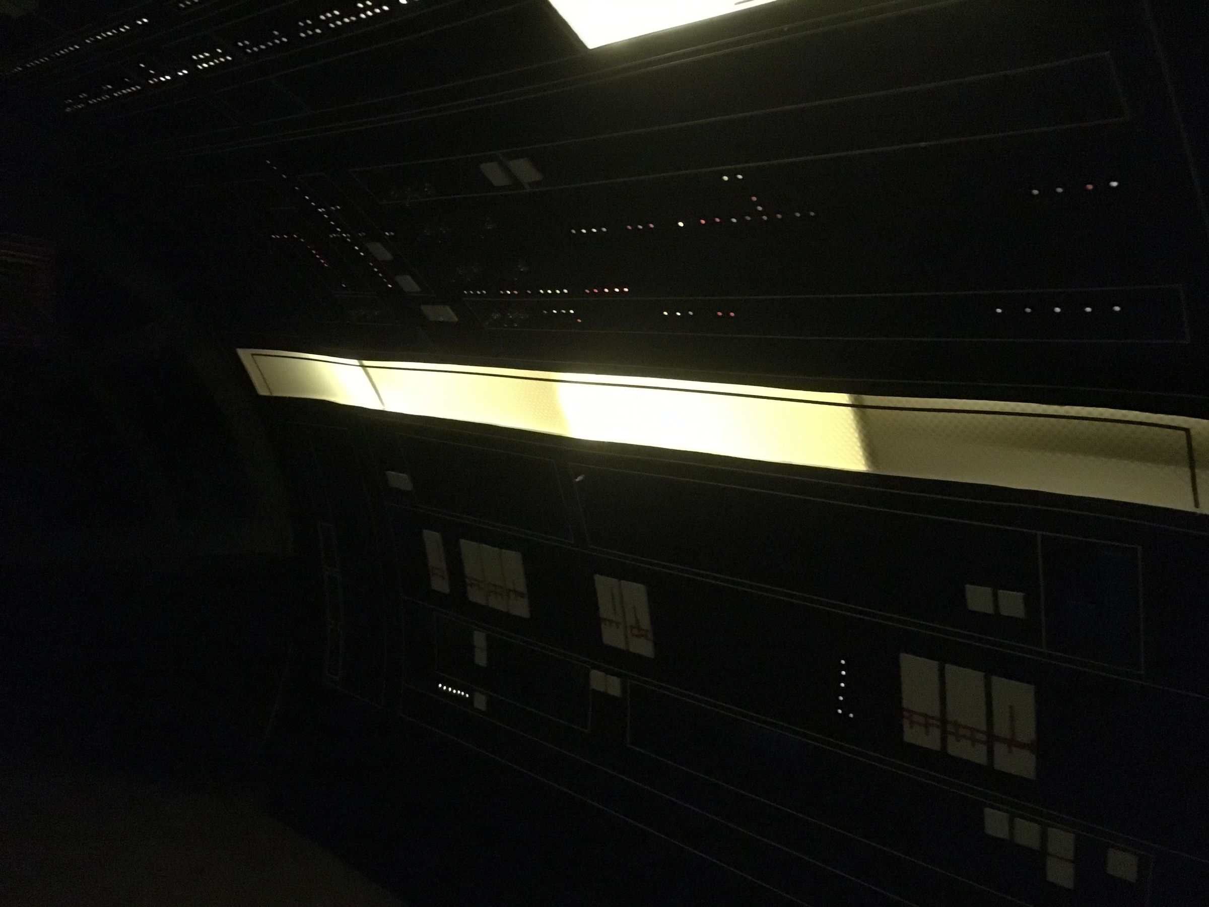 Make a Millennium Falcon Playhouse - Massive Update : 23 Steps (with ...