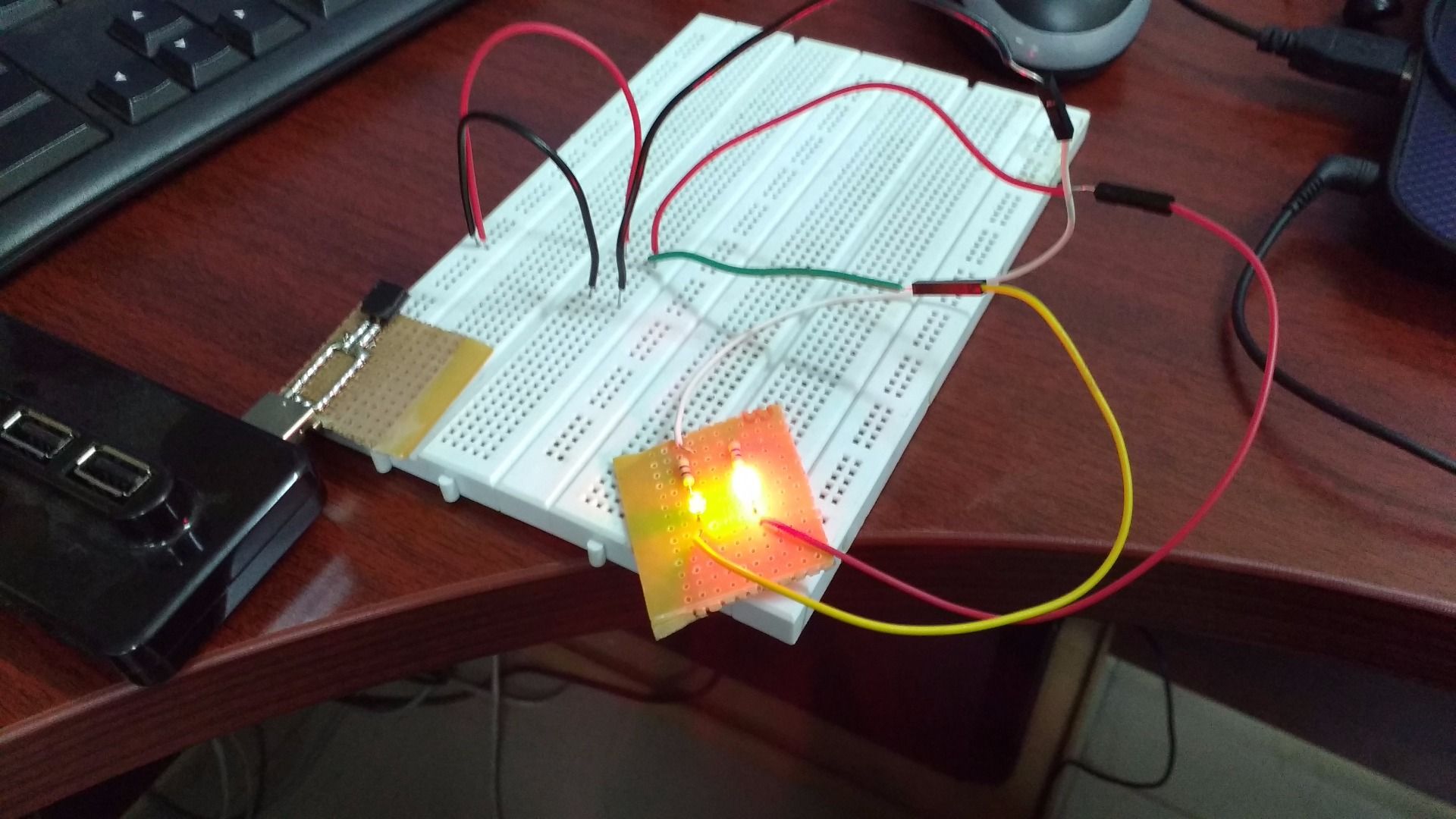 How to Make a USB Breadboard Power Supply : 4 Steps (with Pictures ...