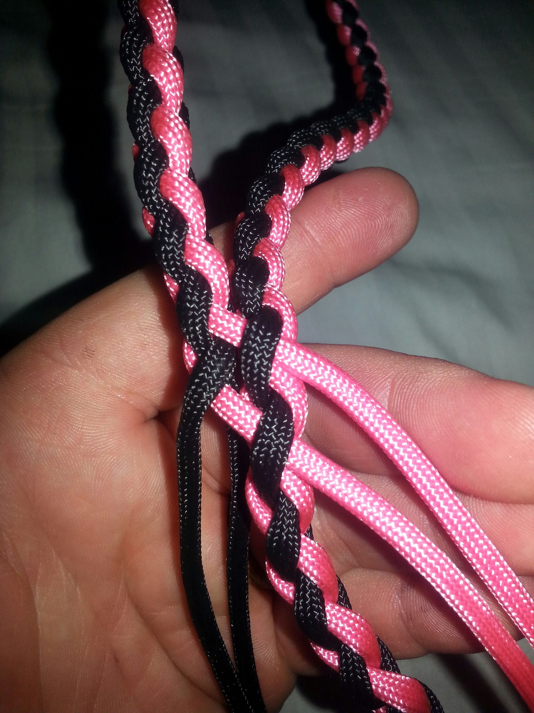 Make a 4 Strand Round Braid Paracord Leash With Hand Loop and ...