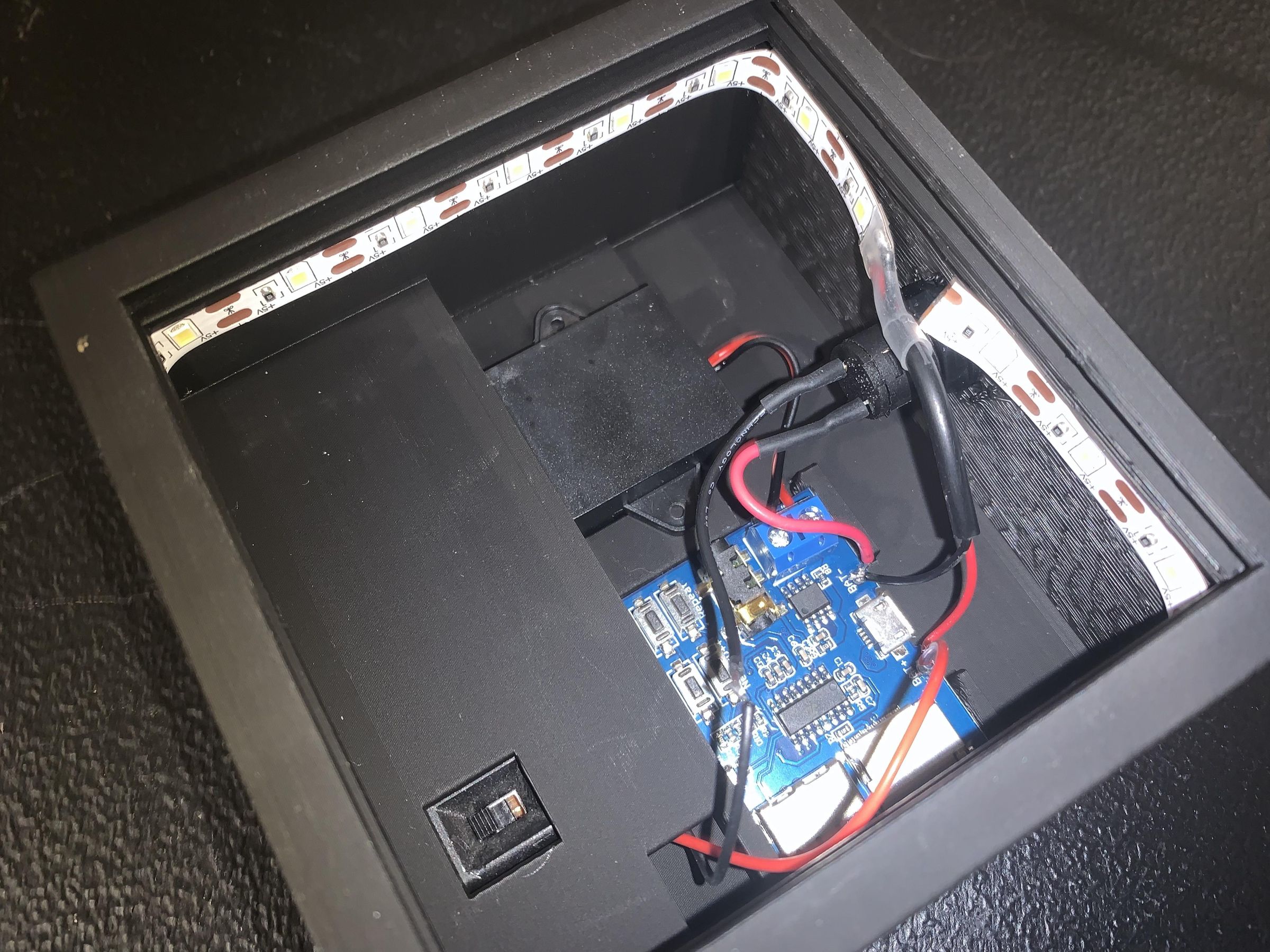 LithoBox | Customizable Gift Photo LED Music Box Lithophane | Customize ...