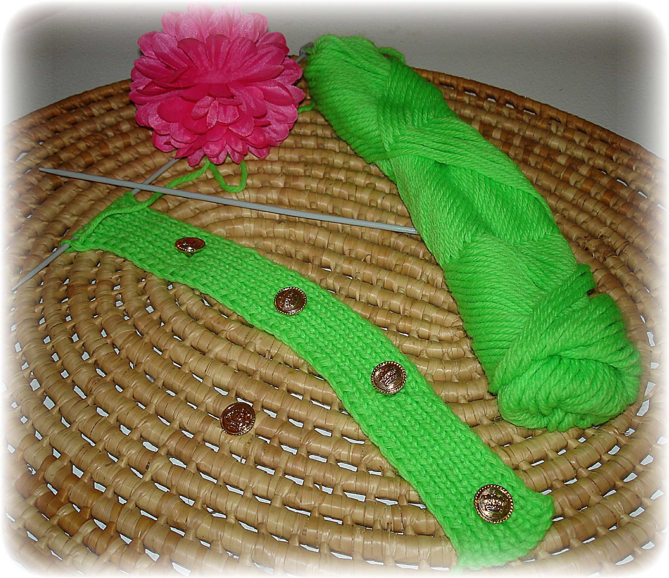 How to Knit a Ribbed Buttonhole Band for a Sweater or Cardigan ...