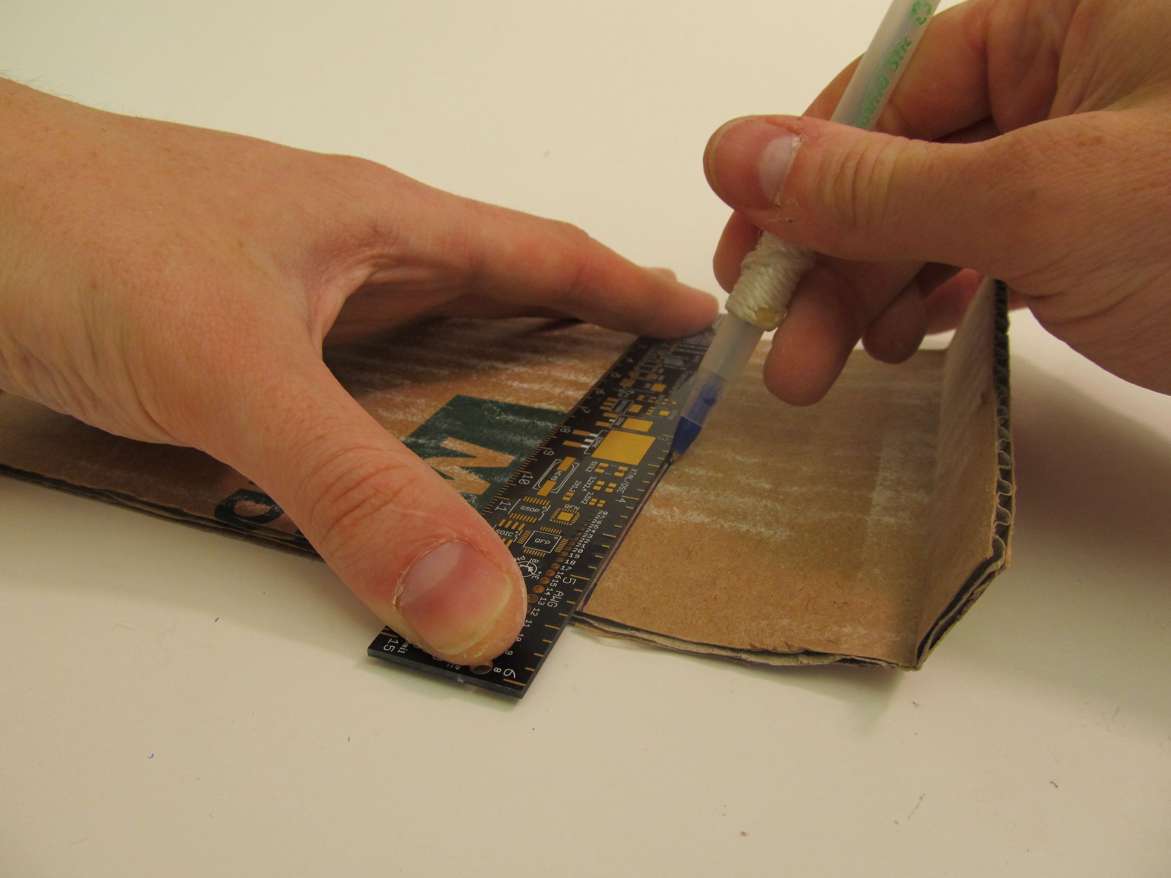 Cardboard Chassis for Cheap Robots 3: Boardbot : 12 Steps (with ...