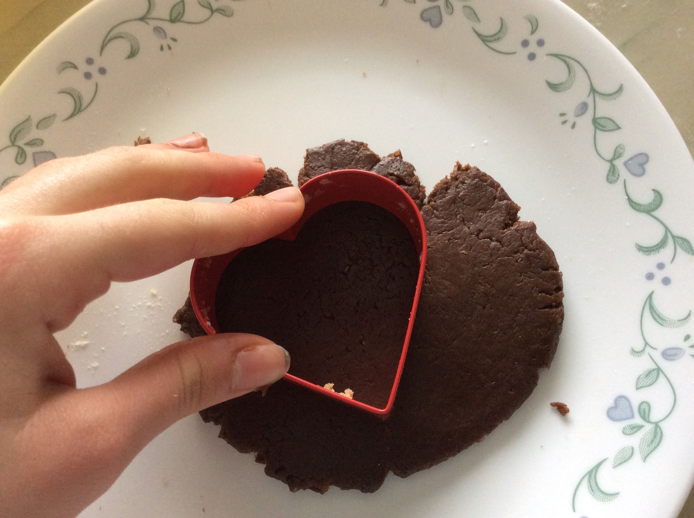 Heart Shaped Oreos Valentines DIY : 5 Steps (with Pictures) - Instructables