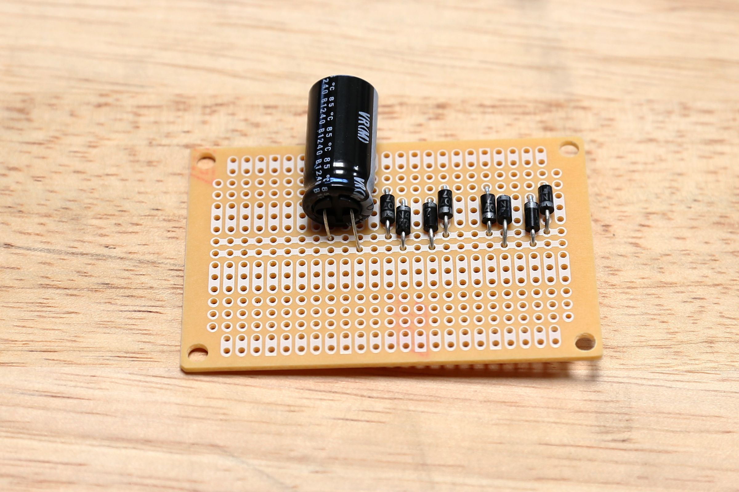 Shaky Leg Power Generator : 19 Steps (with Pictures) - Instructables
