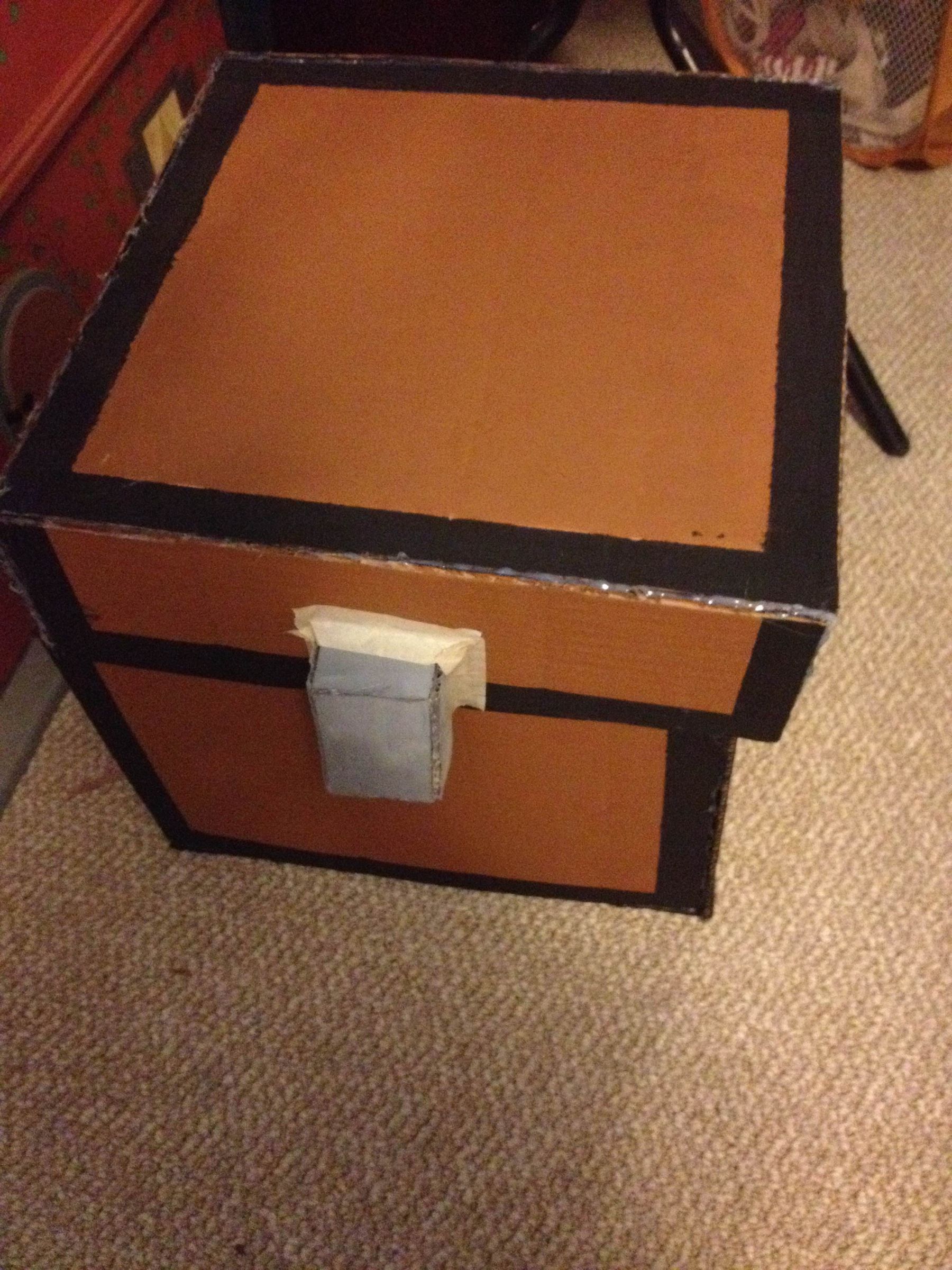 Minecraft Cardboard Chest : 5 Steps - Instructables