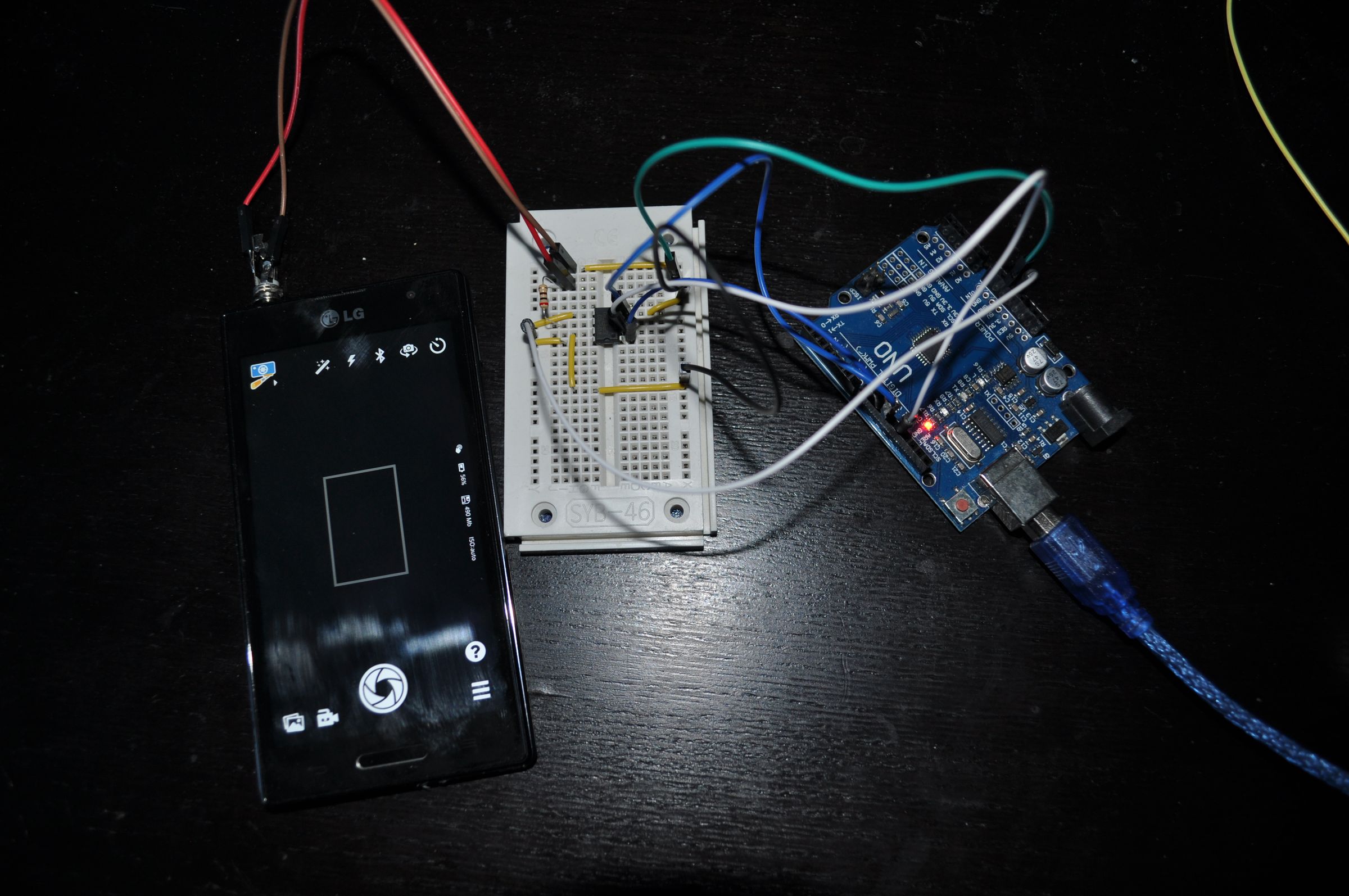 Trigger Smartphone Camera With Arduino : 4 Steps - Instructables