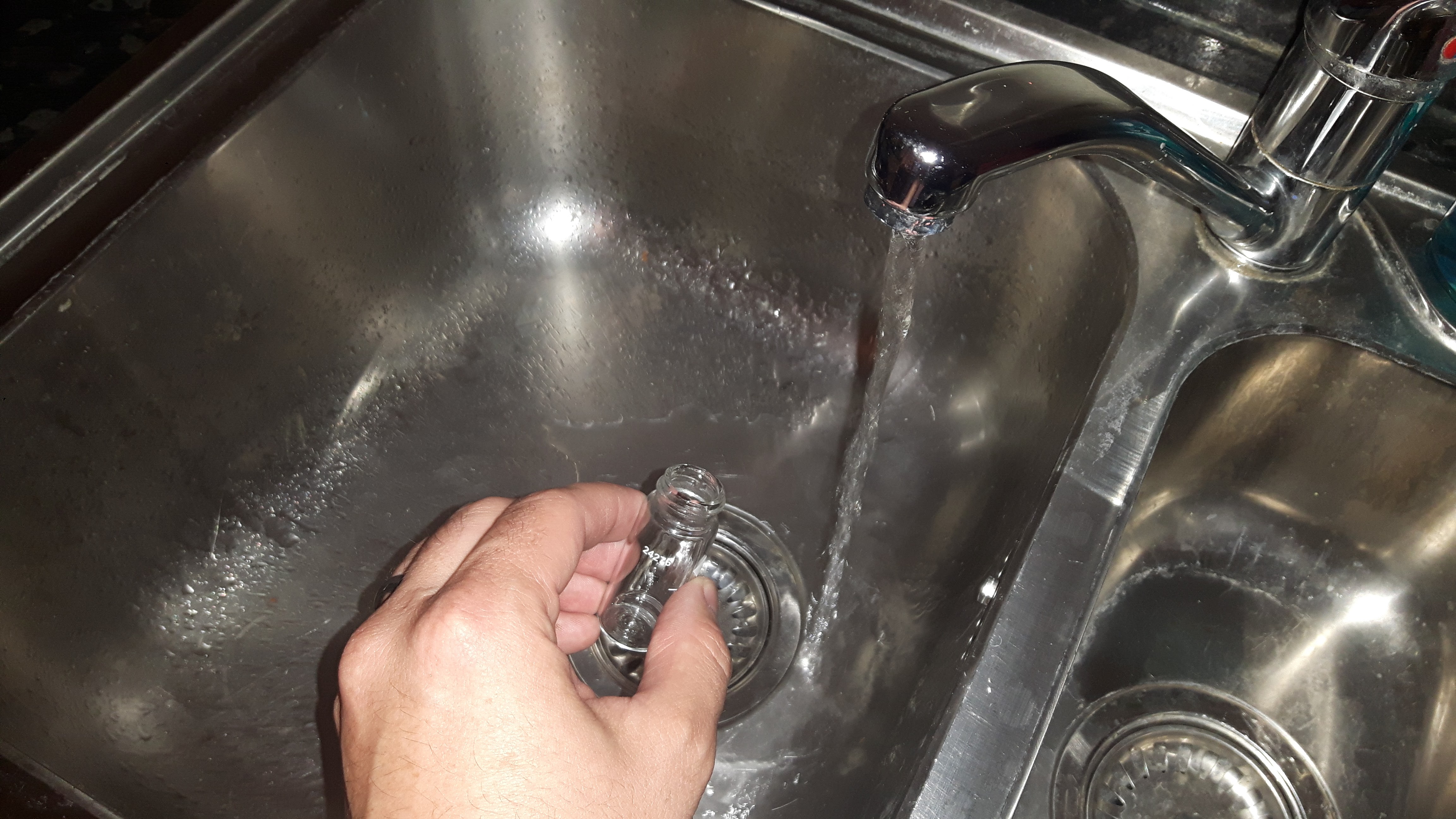 DPD Colorimeter Chlorine Test : 5 Steps - Instructables