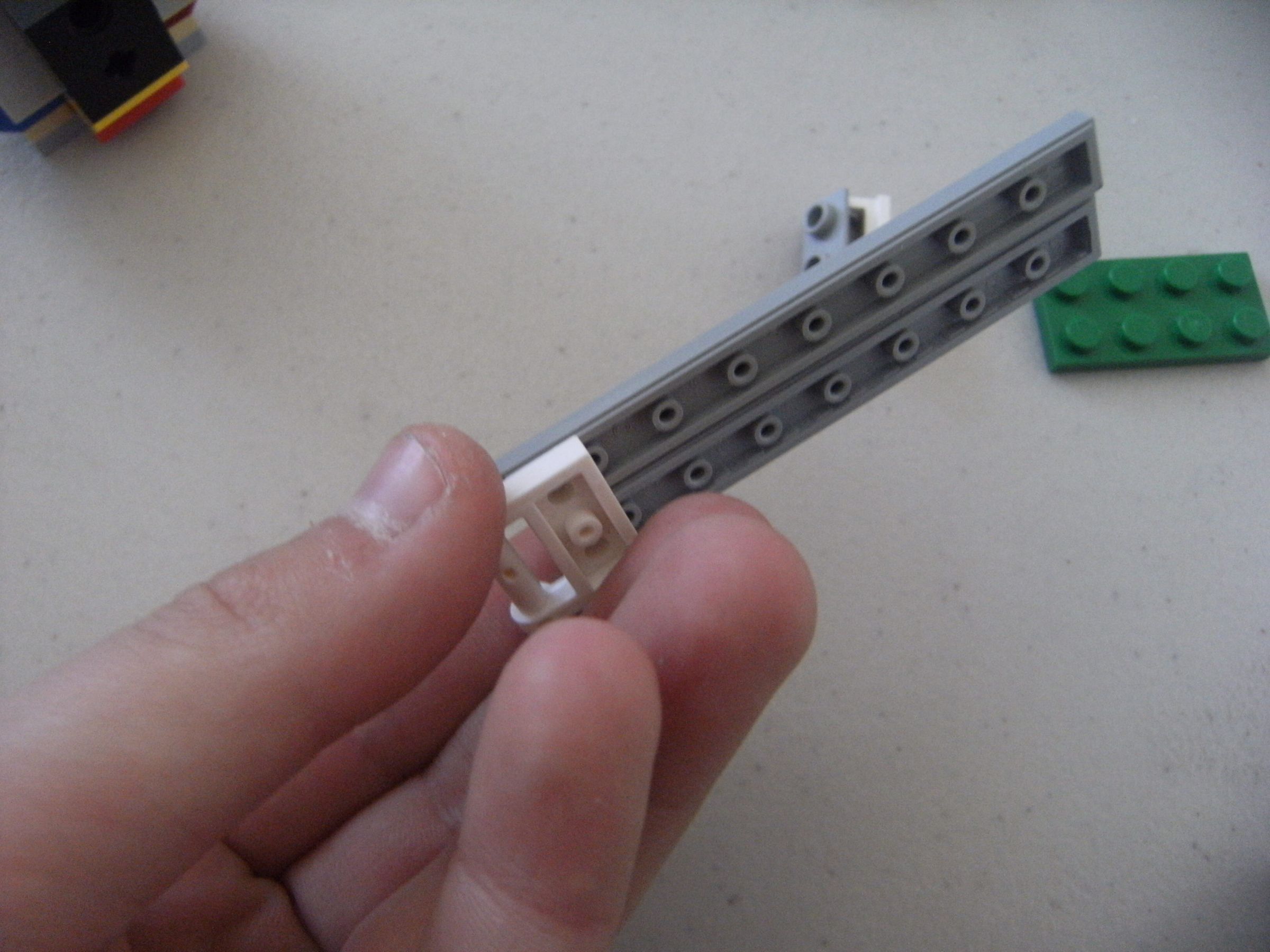 How to Make a LEGO Grenade! : 11 Steps - Instructables