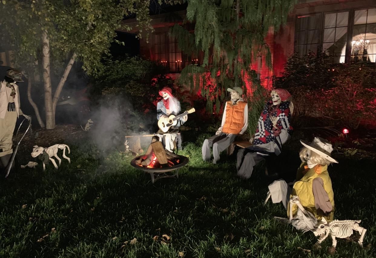 Skeleton Tea Party Decorations : 7 Steps (with Pictures) - Instructables