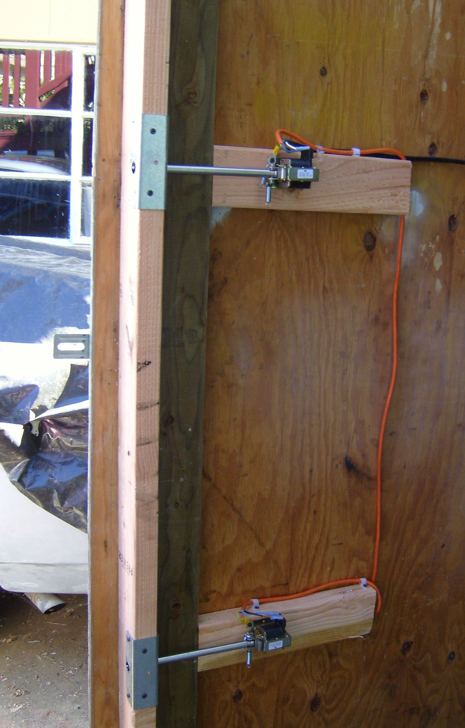 Build a Remote Control Deadbolt : 7 Steps (with Pictures) - Instructables