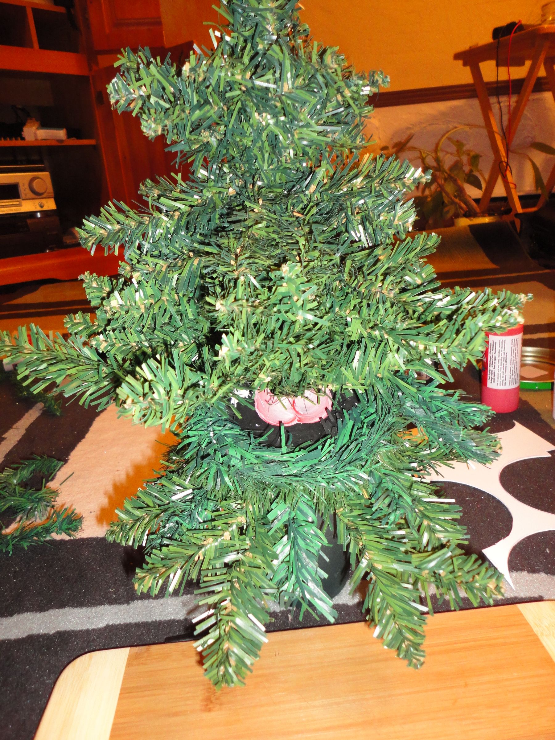 Animatronic Talking Christmas Tree - Part 1 : 15 Steps (with Pictures ...