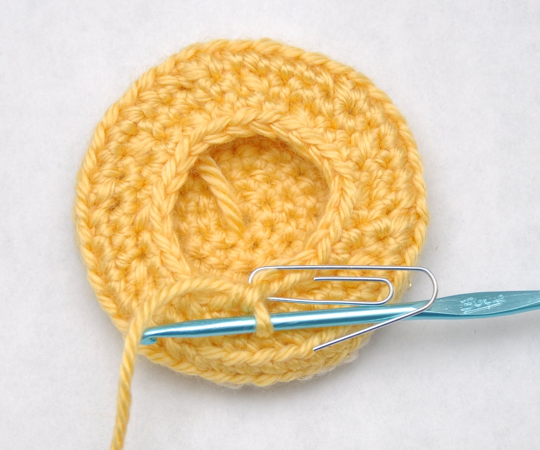 Crochet Medals : 8 Steps (with Pictures) - Instructables