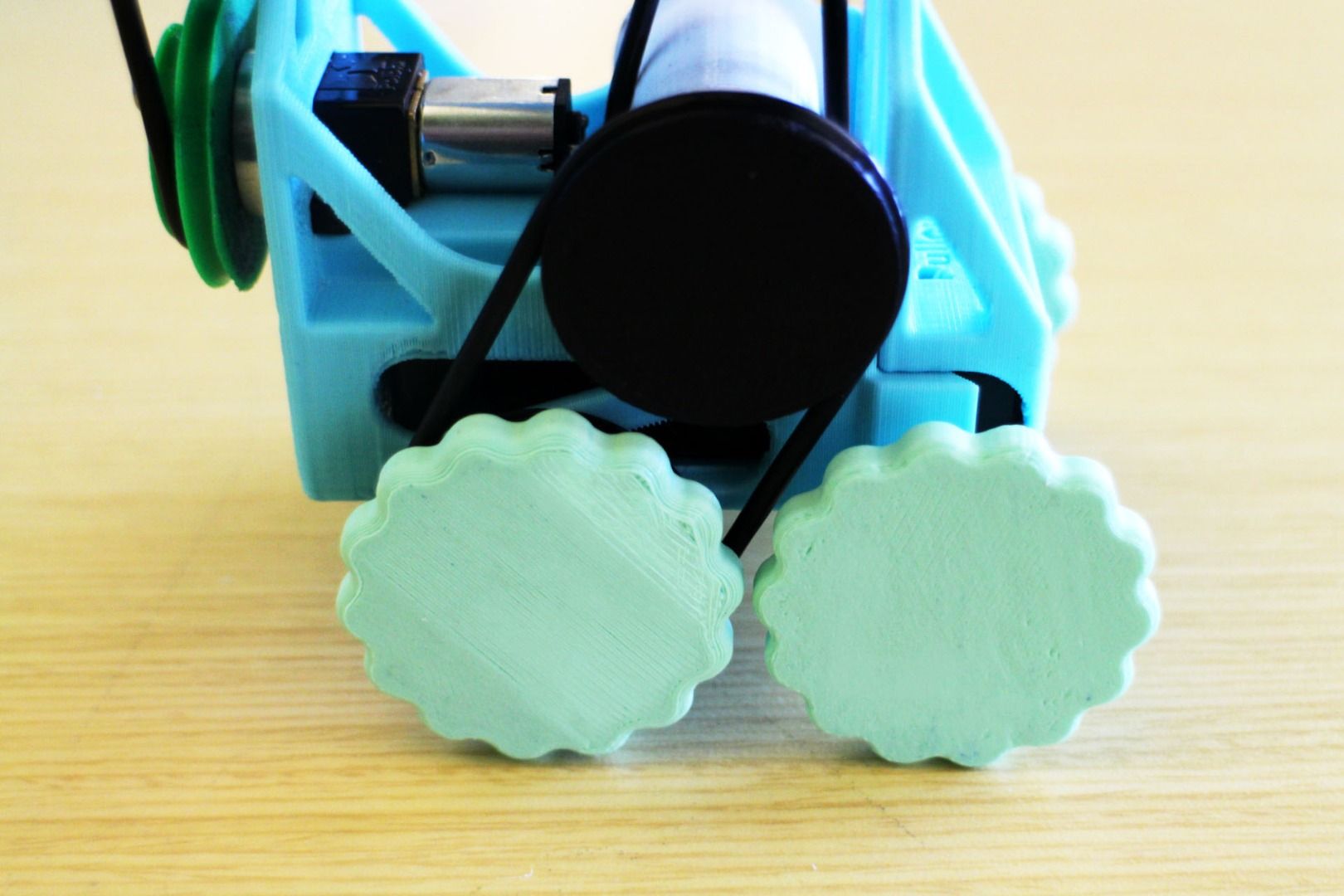 PulleyBot: a Pulley Driven Robot : 21 Steps (with Pictures) - Instructables