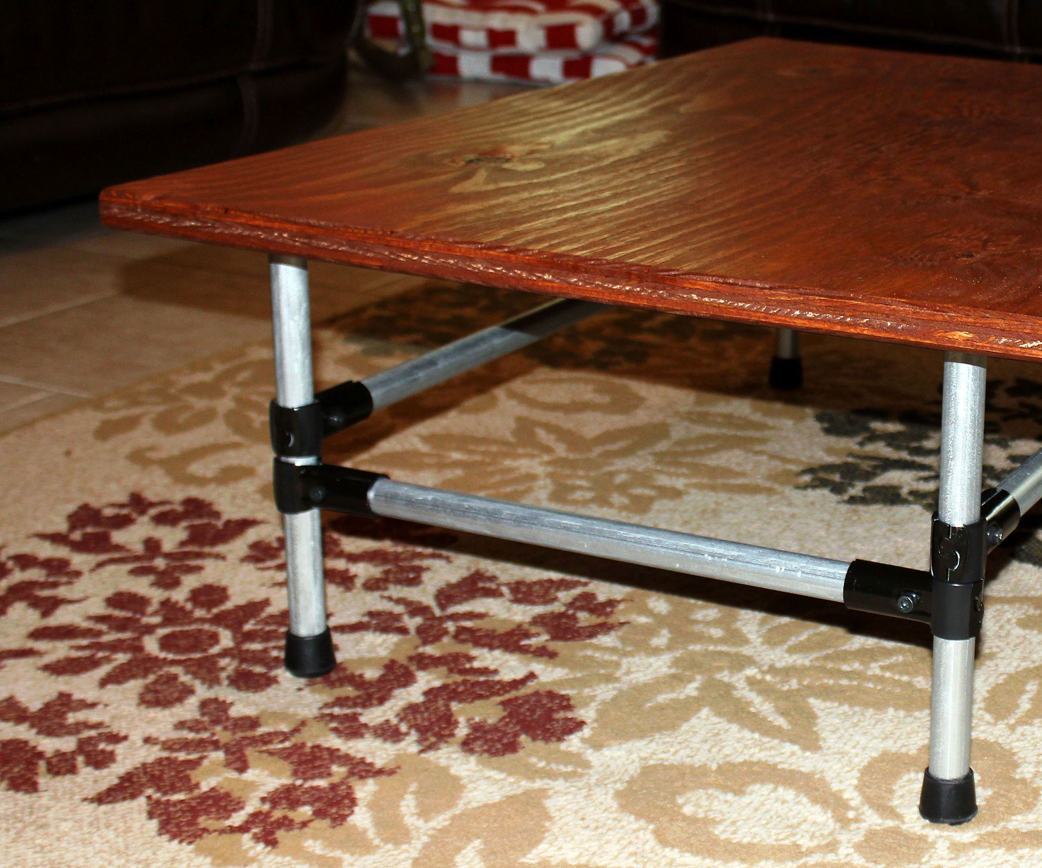 Maker Pipe Coffee Table : 9 Steps (with Pictures) - Instructables