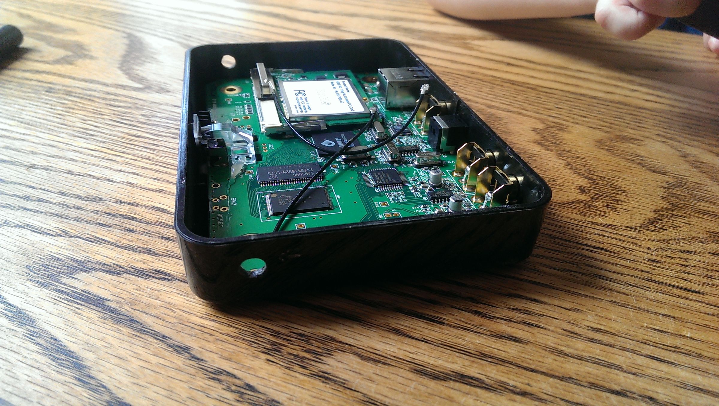 Squeezebox Duet Aerial Upgrade : 5 Steps - Instructables