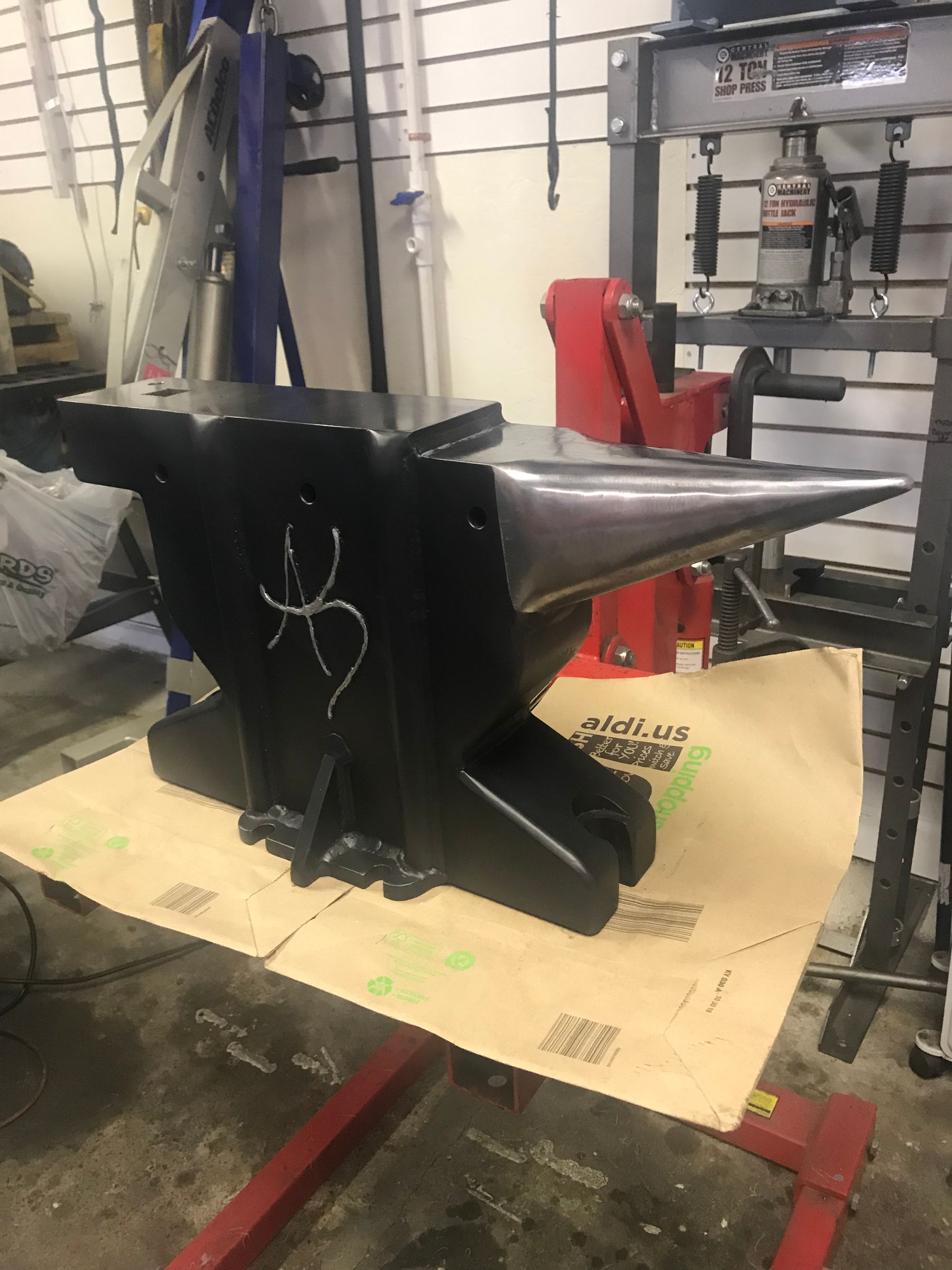 You Too Can Make an Anvil : 10 Steps (with Pictures) - Instructables