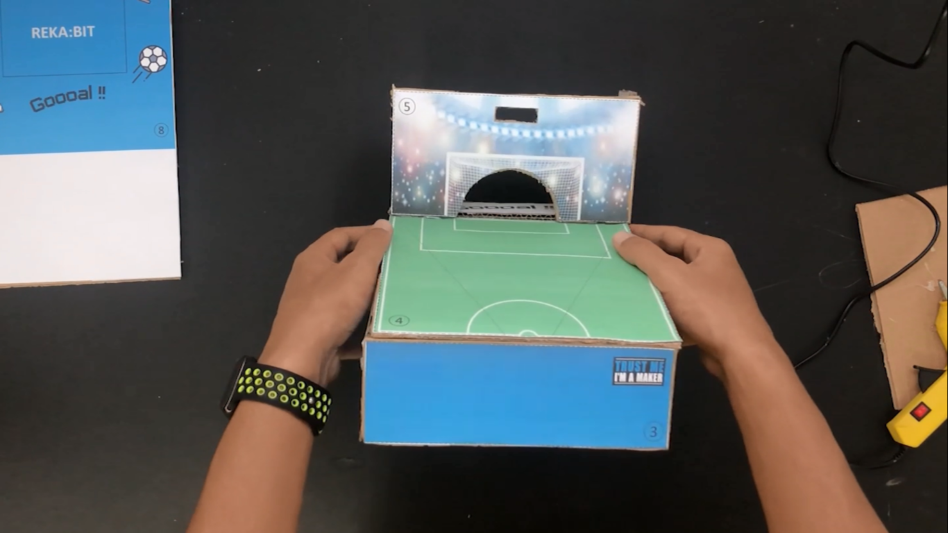 DIY Football Game Using REKA:BIT With Micro:bit : 5 Steps - Instructables